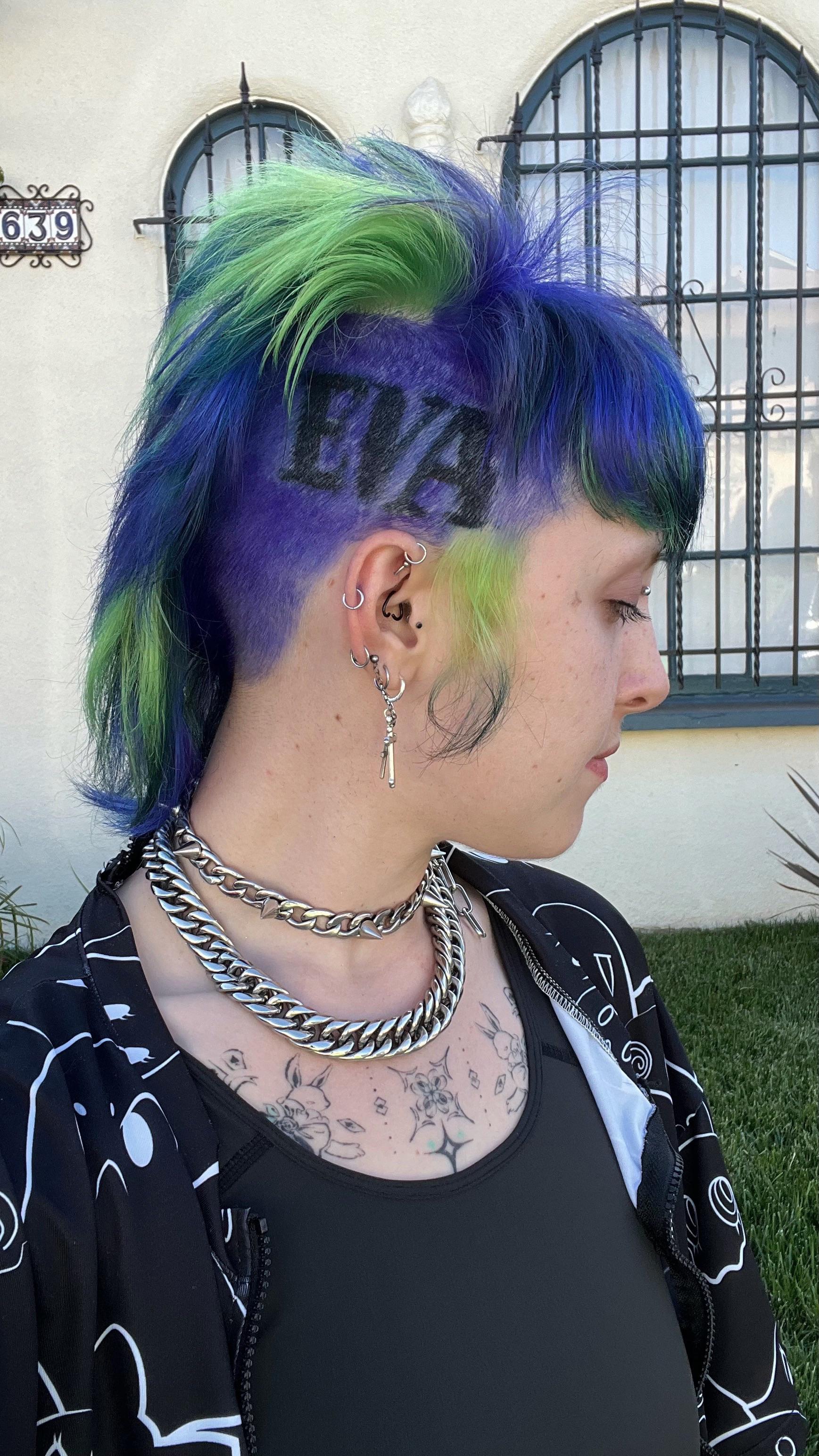 Unit 01 inspired hair dye | Scrolller