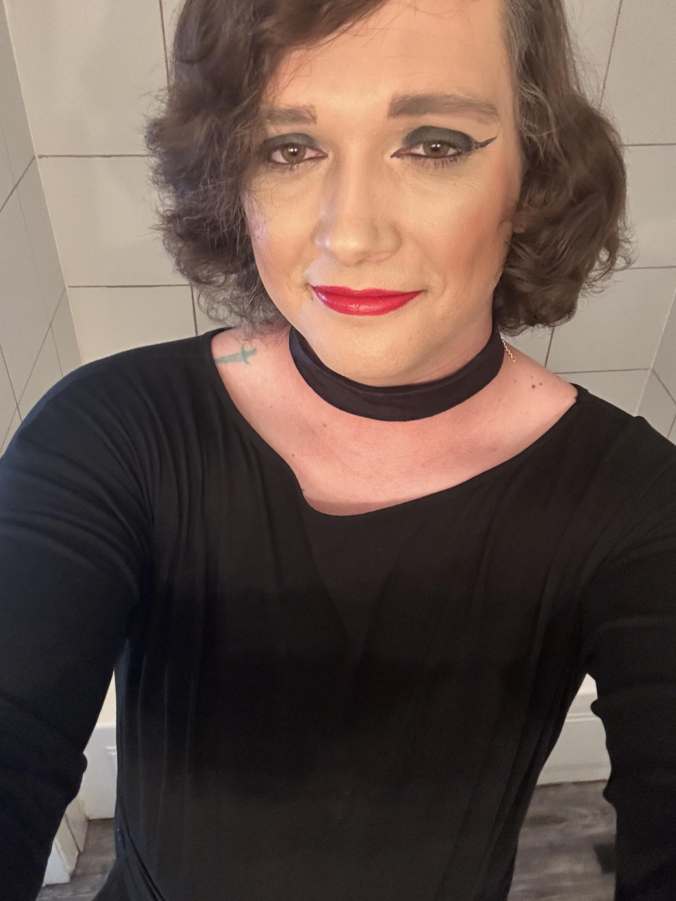 First time without wearing a wig | Scrolller