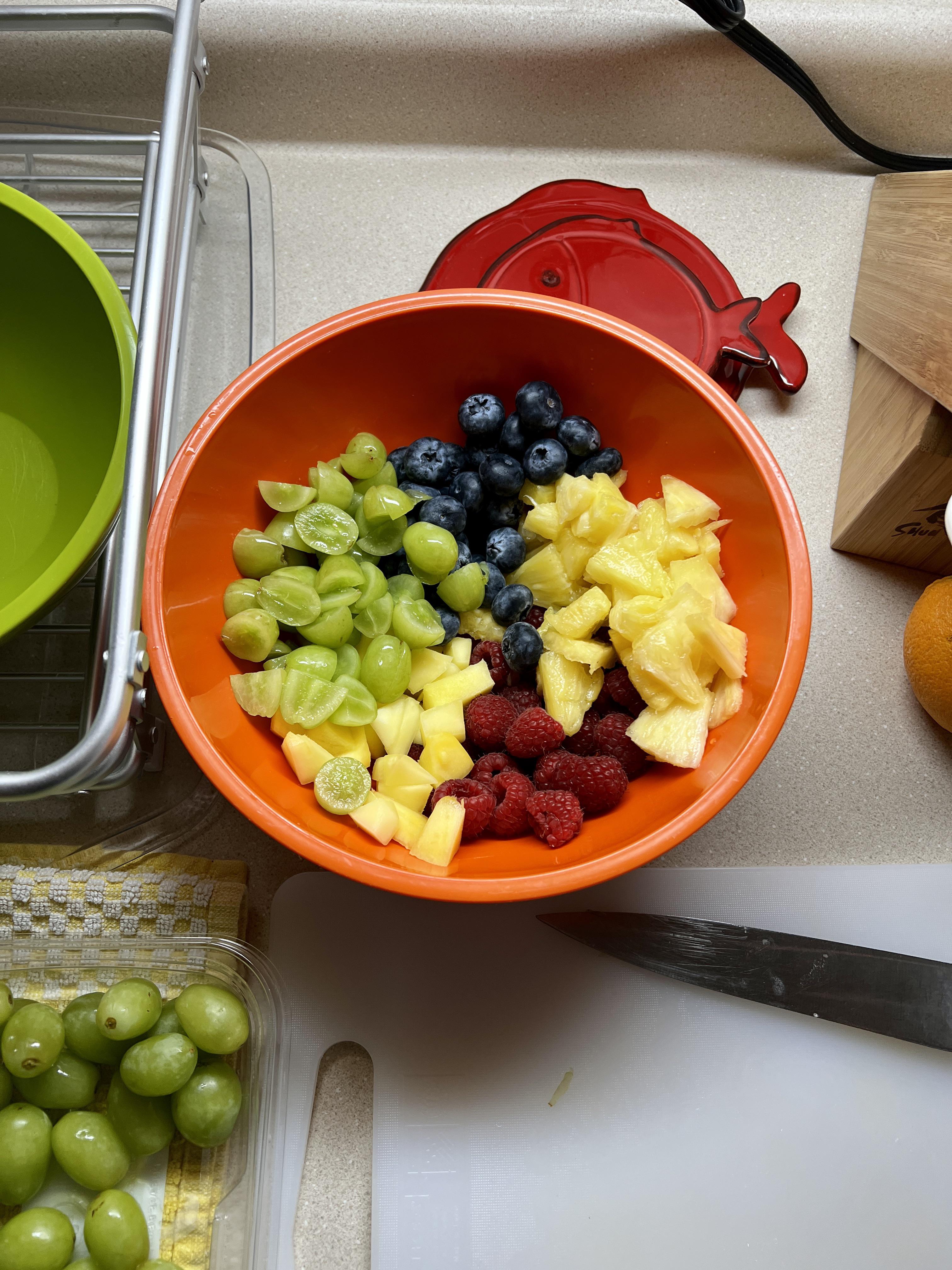 [i ate] fruit salad | Scrolller