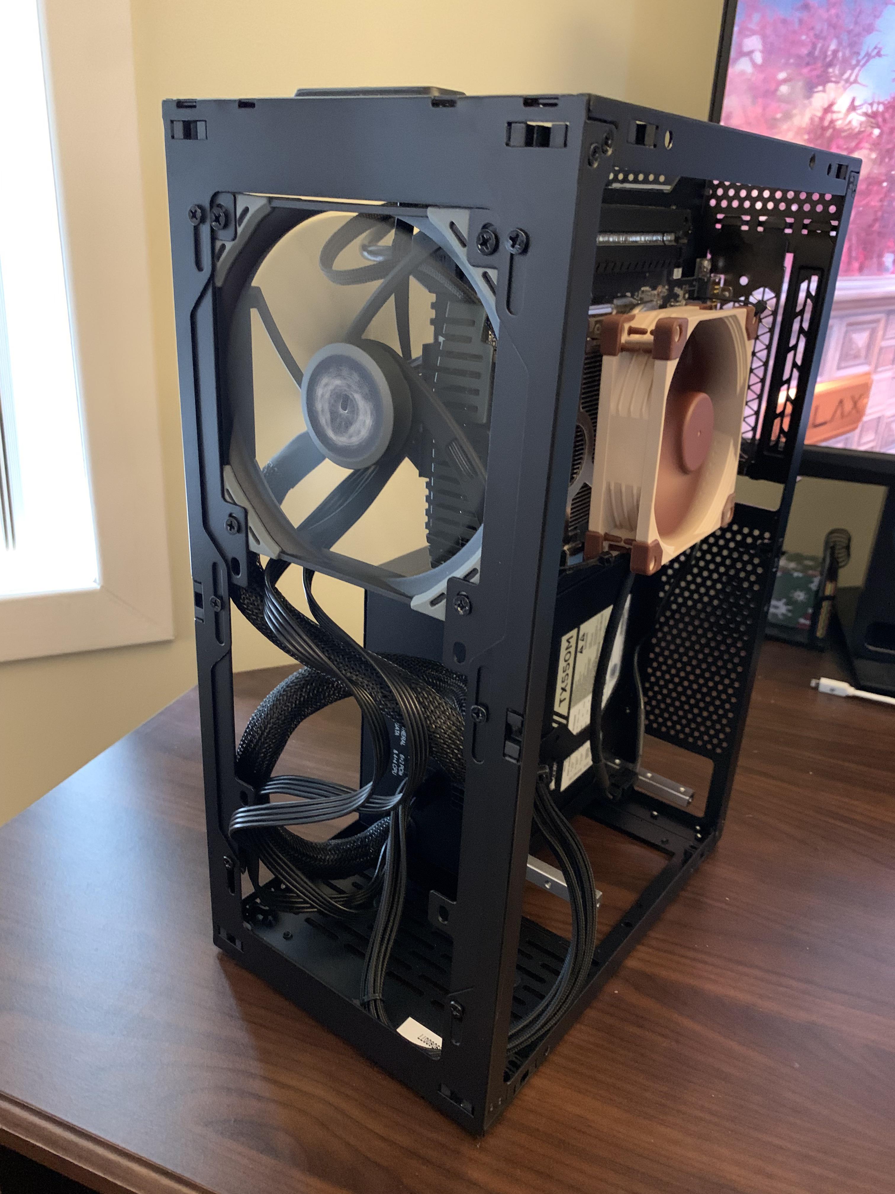 Really dig the SFF GPU setup | Scrolller