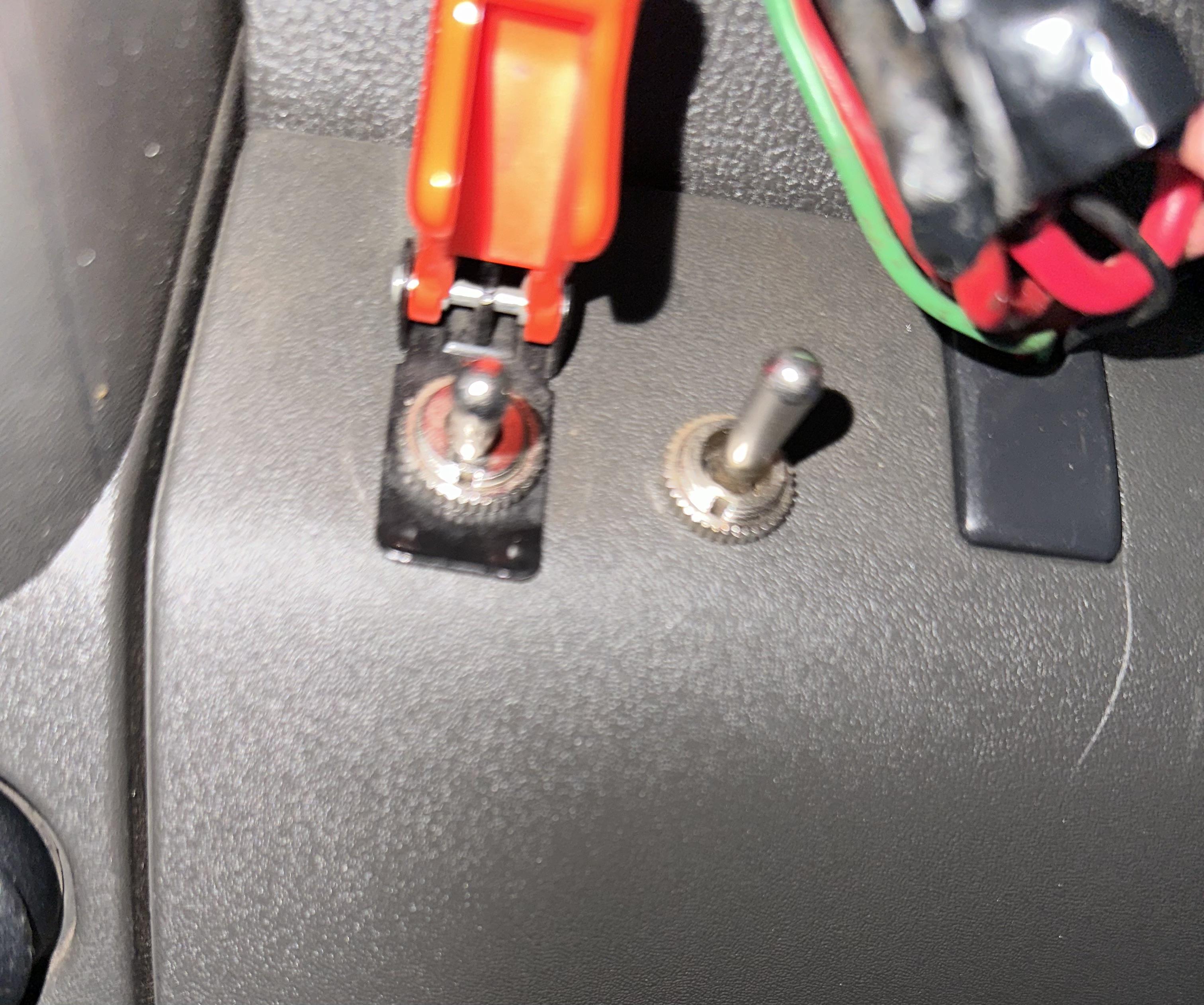 Help identifying this switch | Scrolller