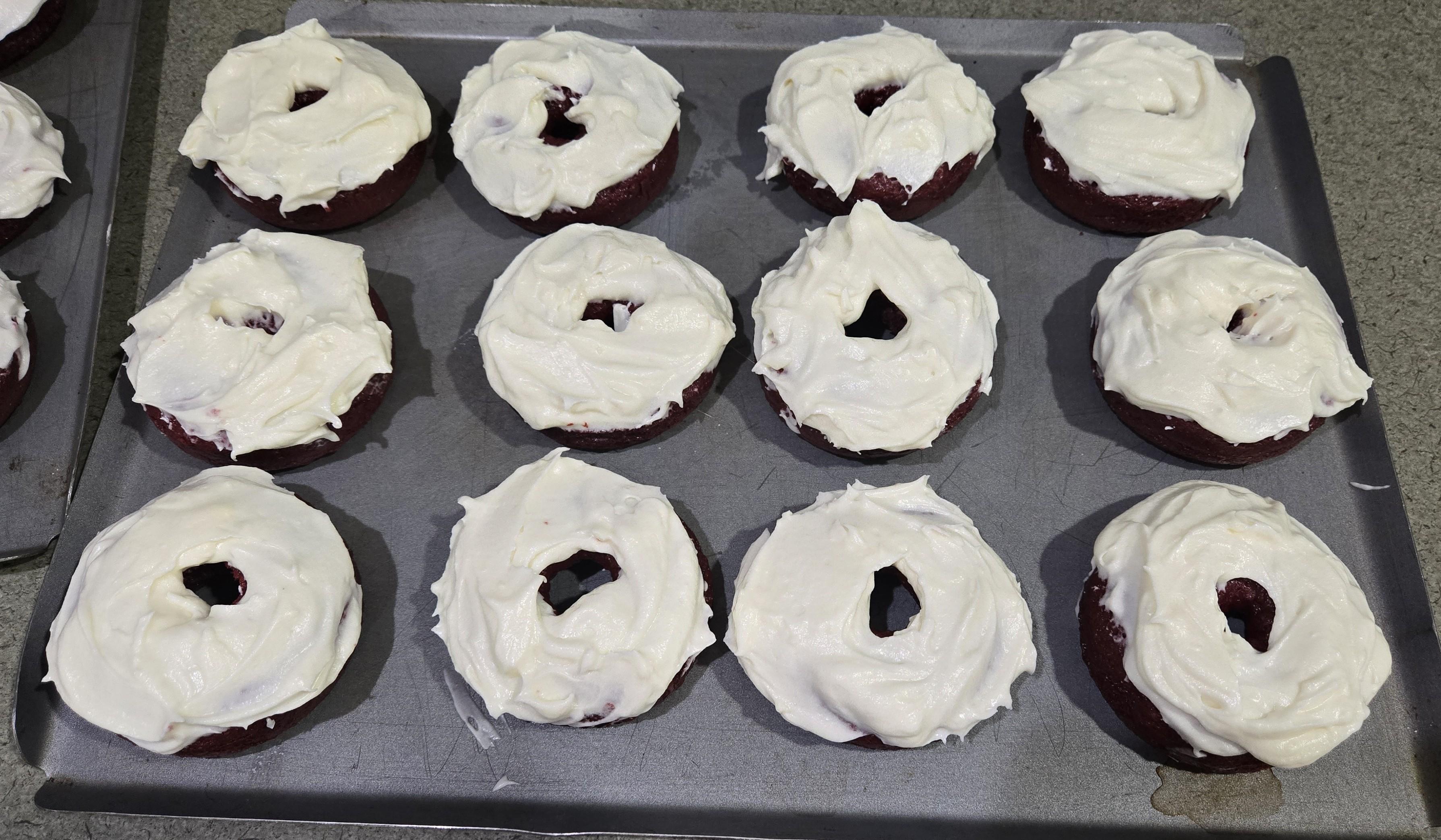 [homemade] Red velvet cake donuts with cream cheese frosting | Scrolller