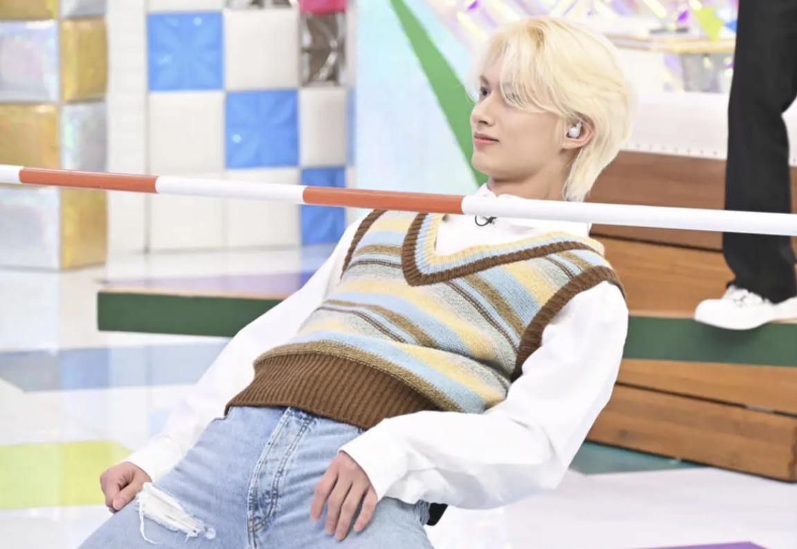 221210 Preview Cuts from Zenryoku! SEVENTEEN Show | Scrolller