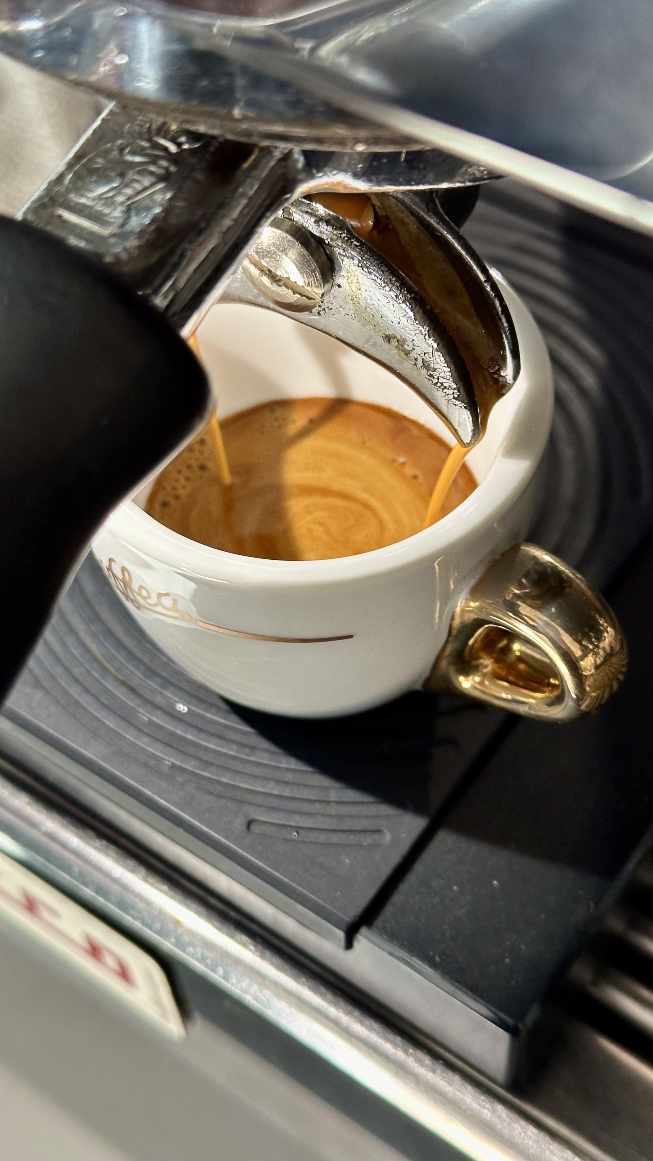 Morning espresso calibration | Scrolller