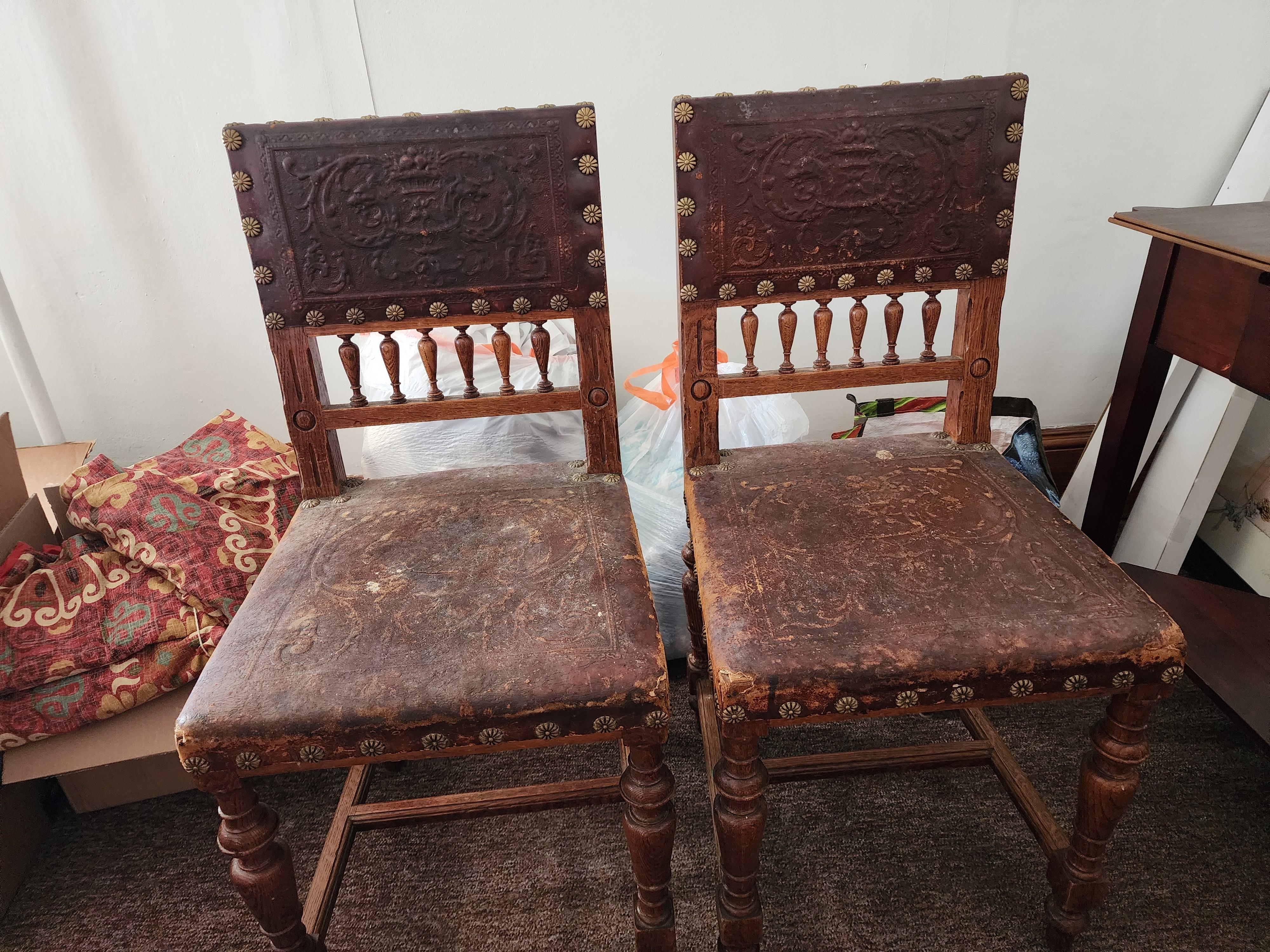 What are these chairs? | Scrolller