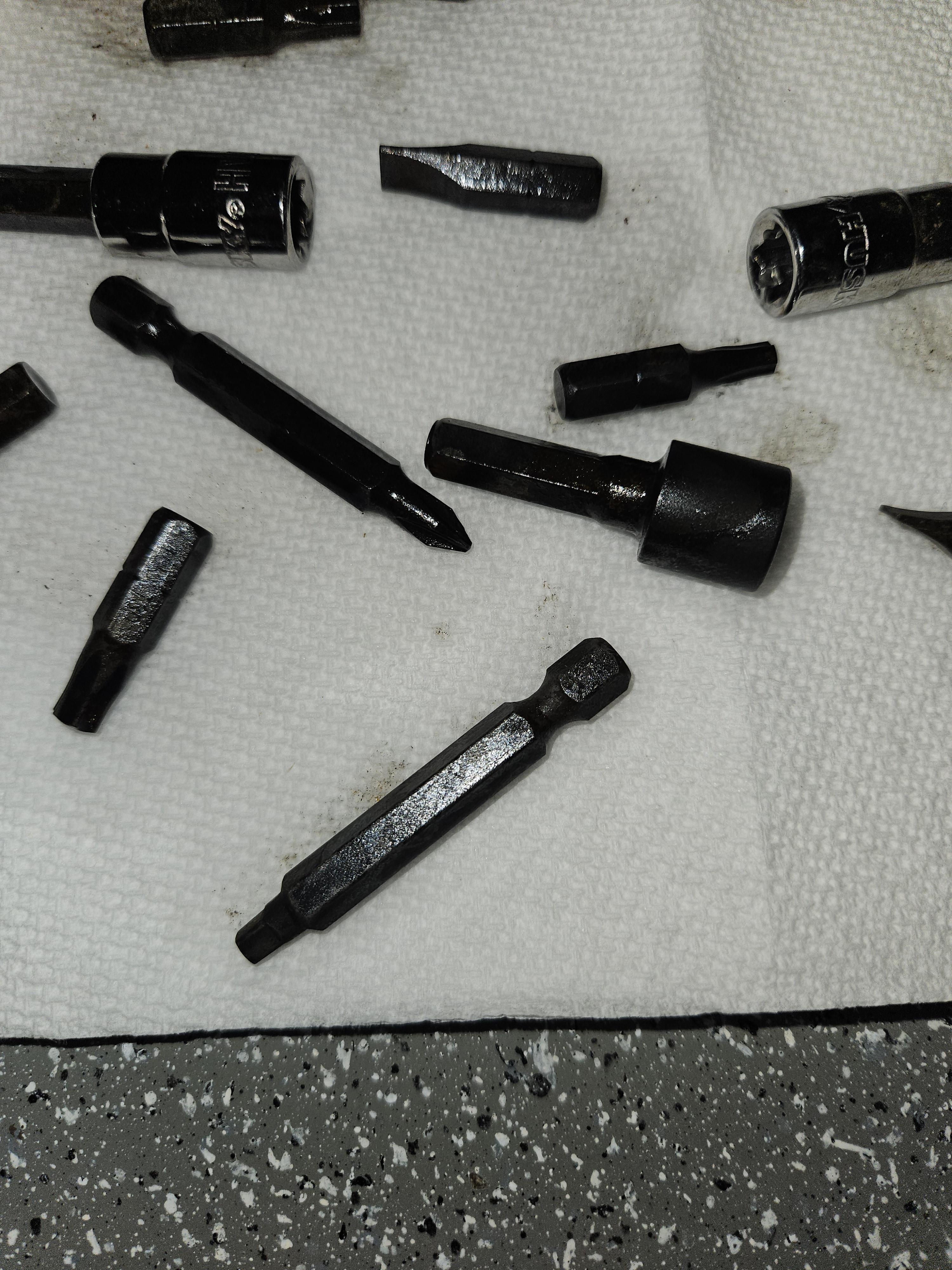 Tools have all turned pitch black - what now? | Scrolller