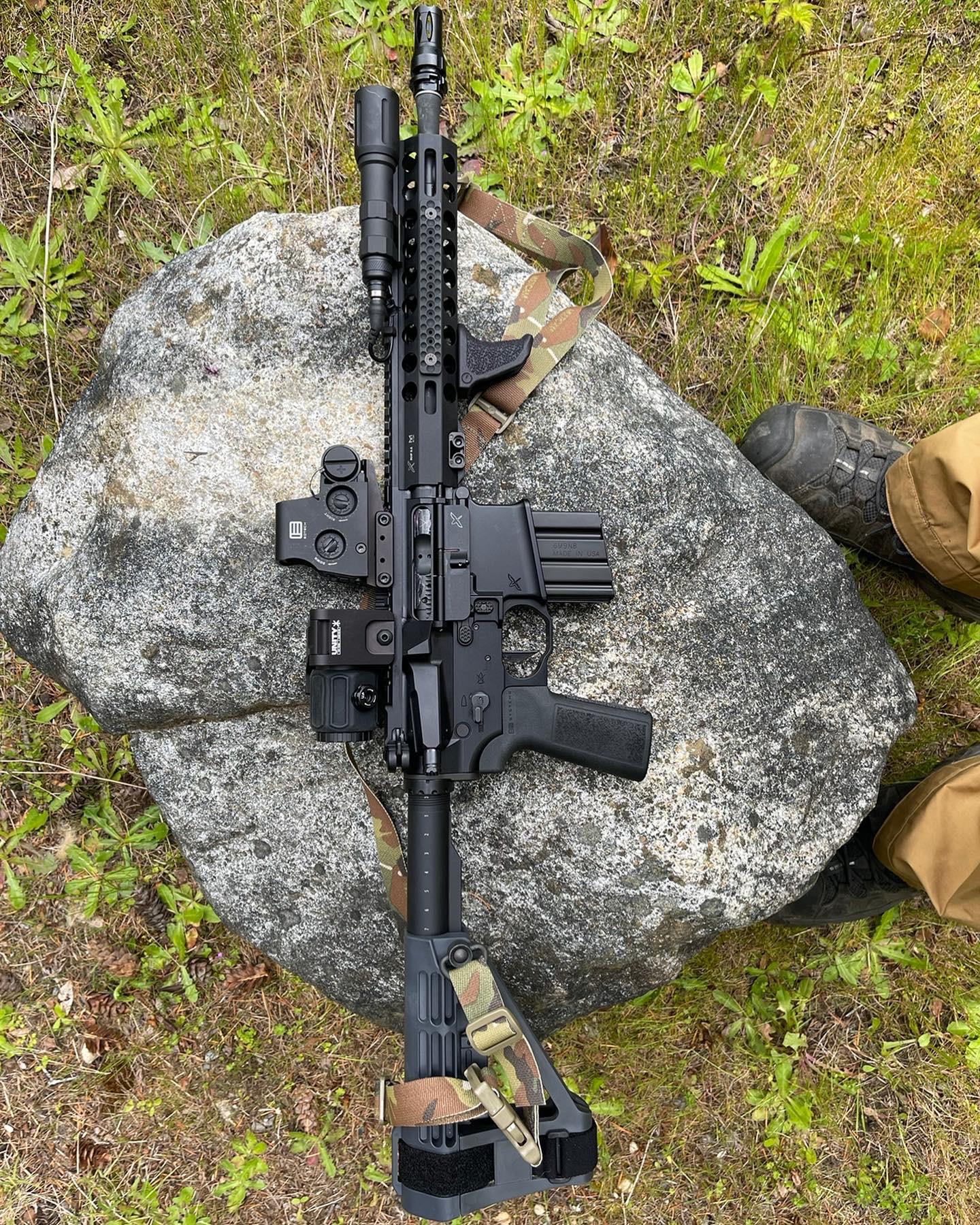 First paint with stencil. | Scrolller