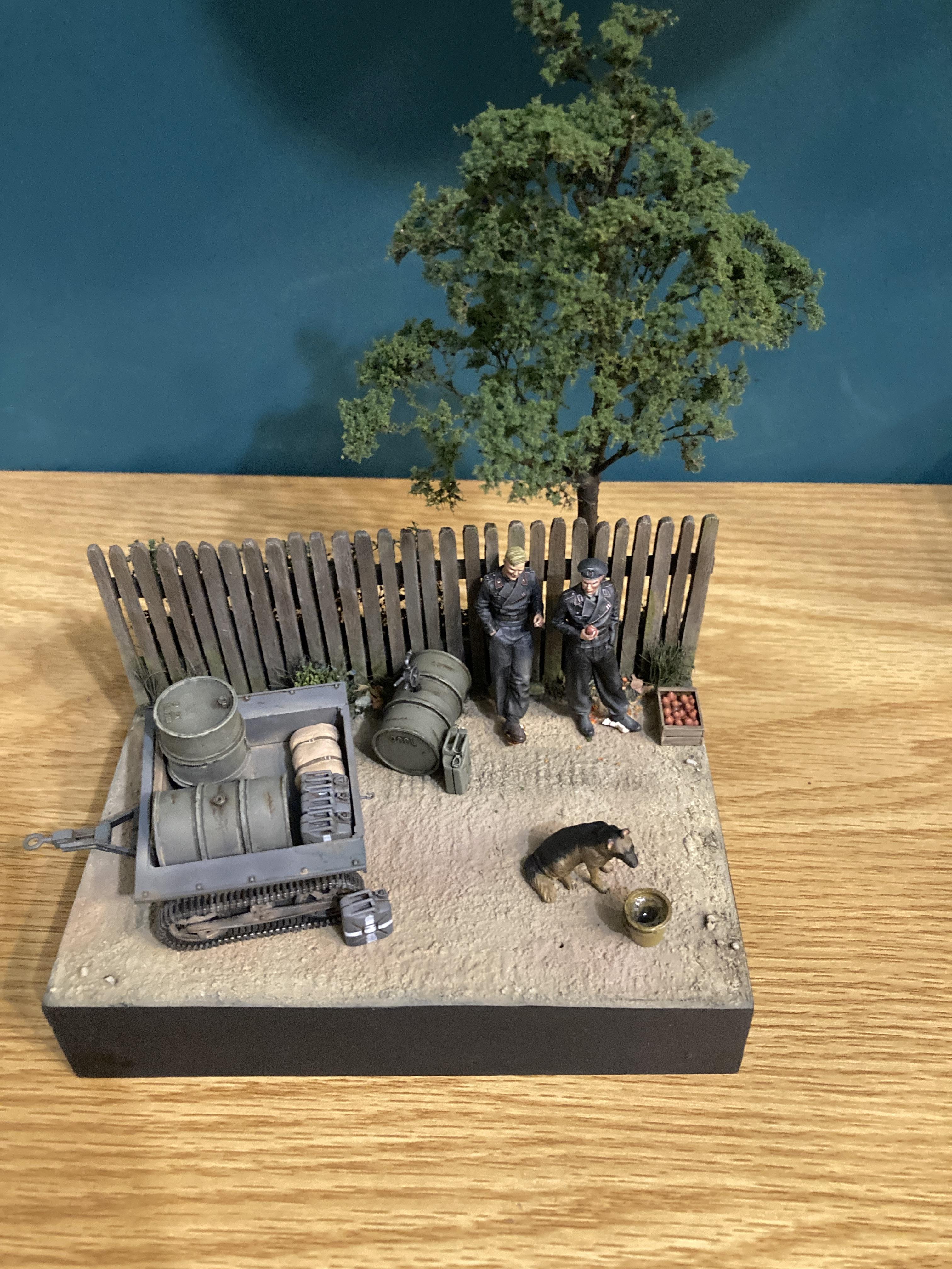 Help needed with composition | Scrolller