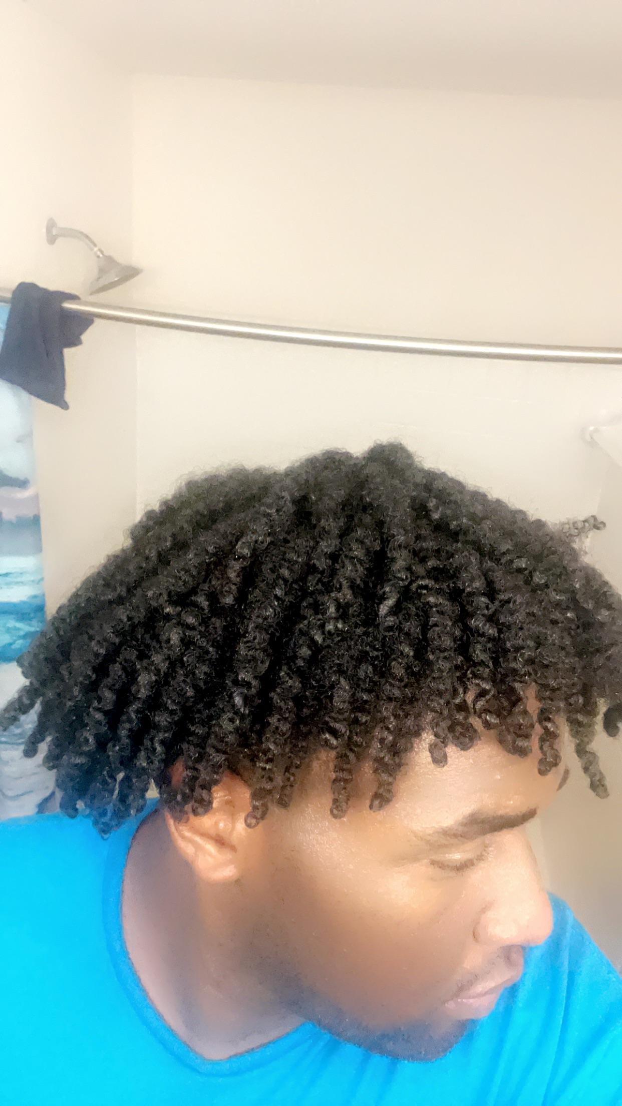 Twist out | Scrolller