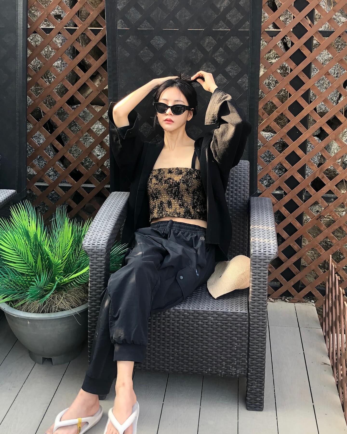 Han Ji Eun | Scrolller