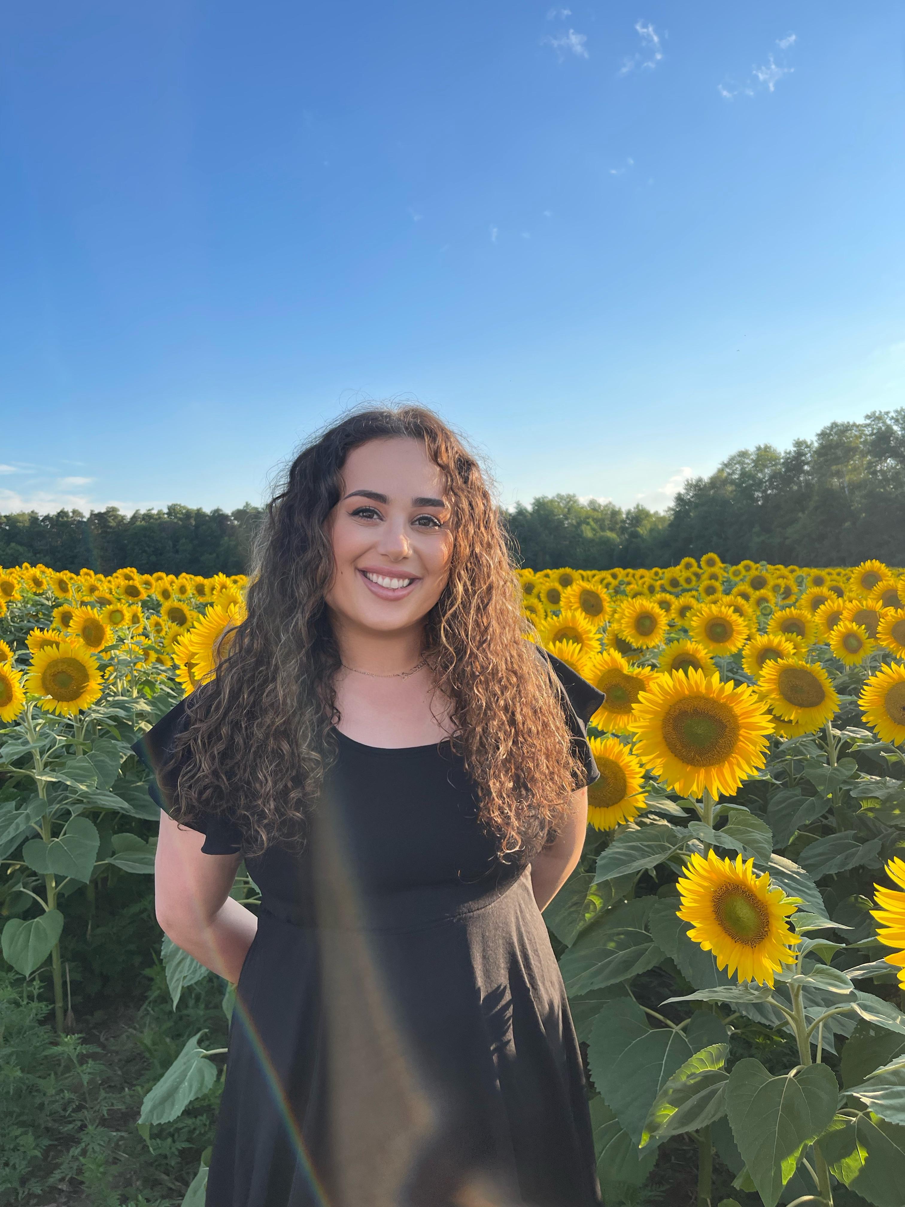 Discover more like PhotoshopRequest: My sister passed away. Can someone edit us together? and ...