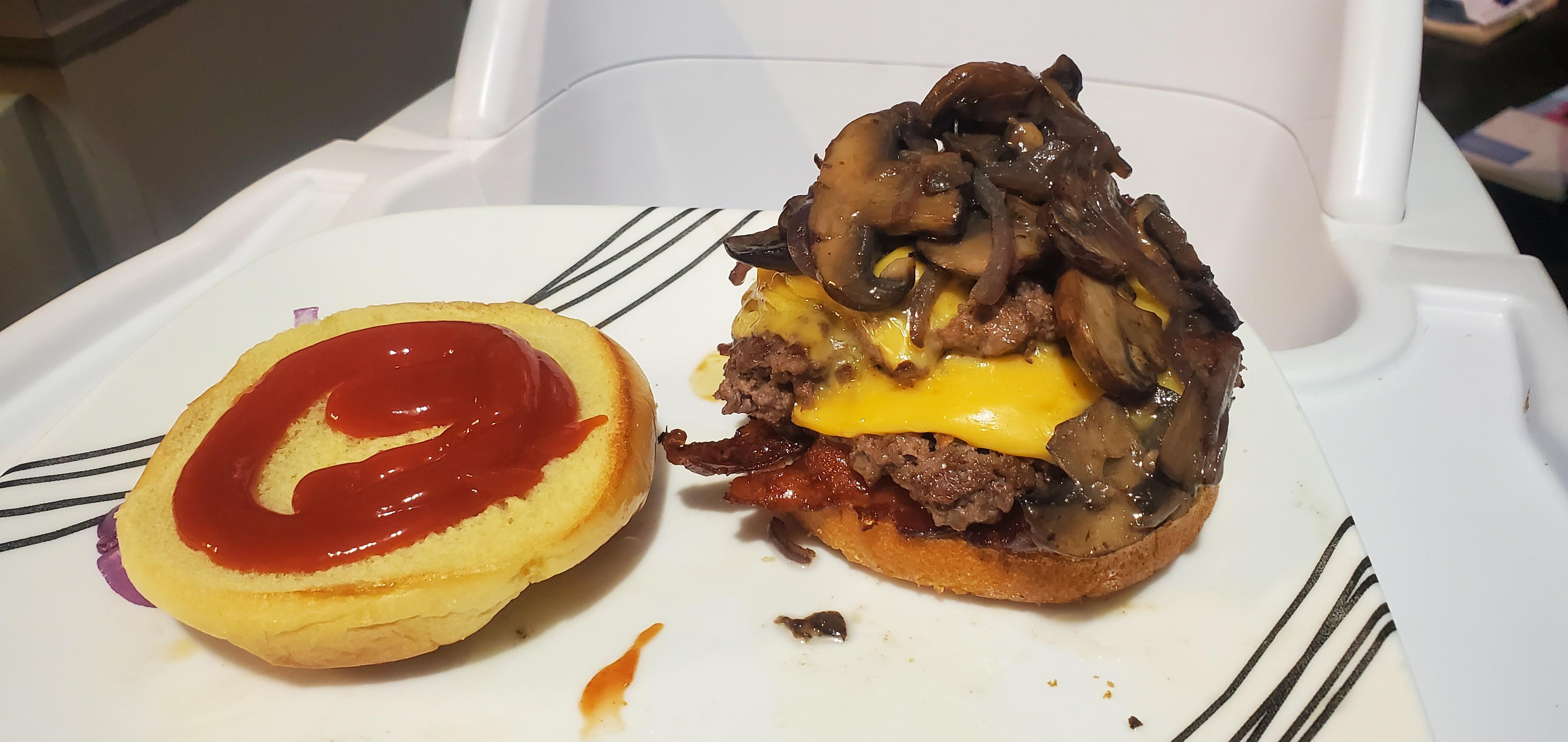 Burgers I make at home | Scrolller