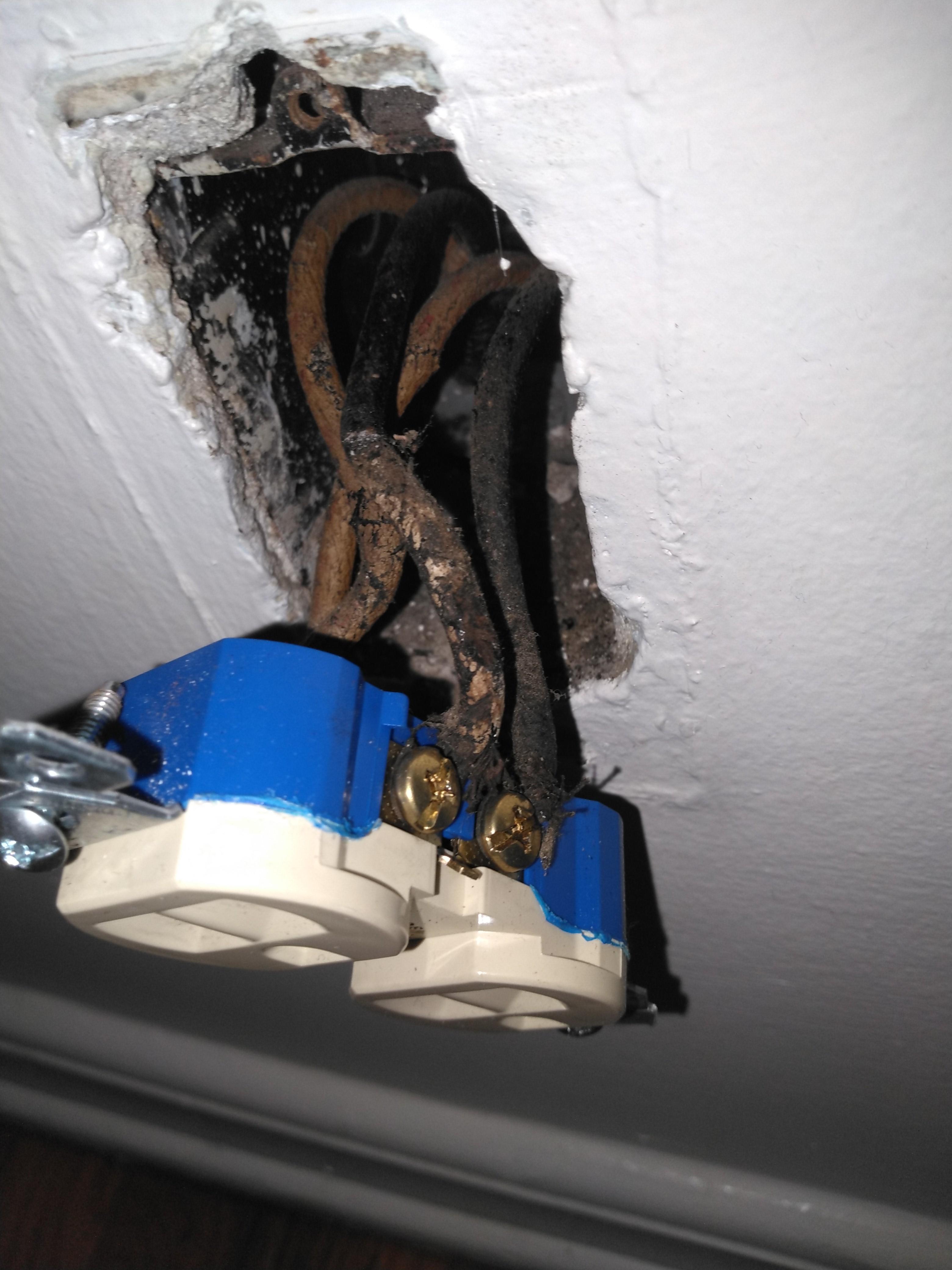 Asbestos in Cloth Wiring | Scrolller