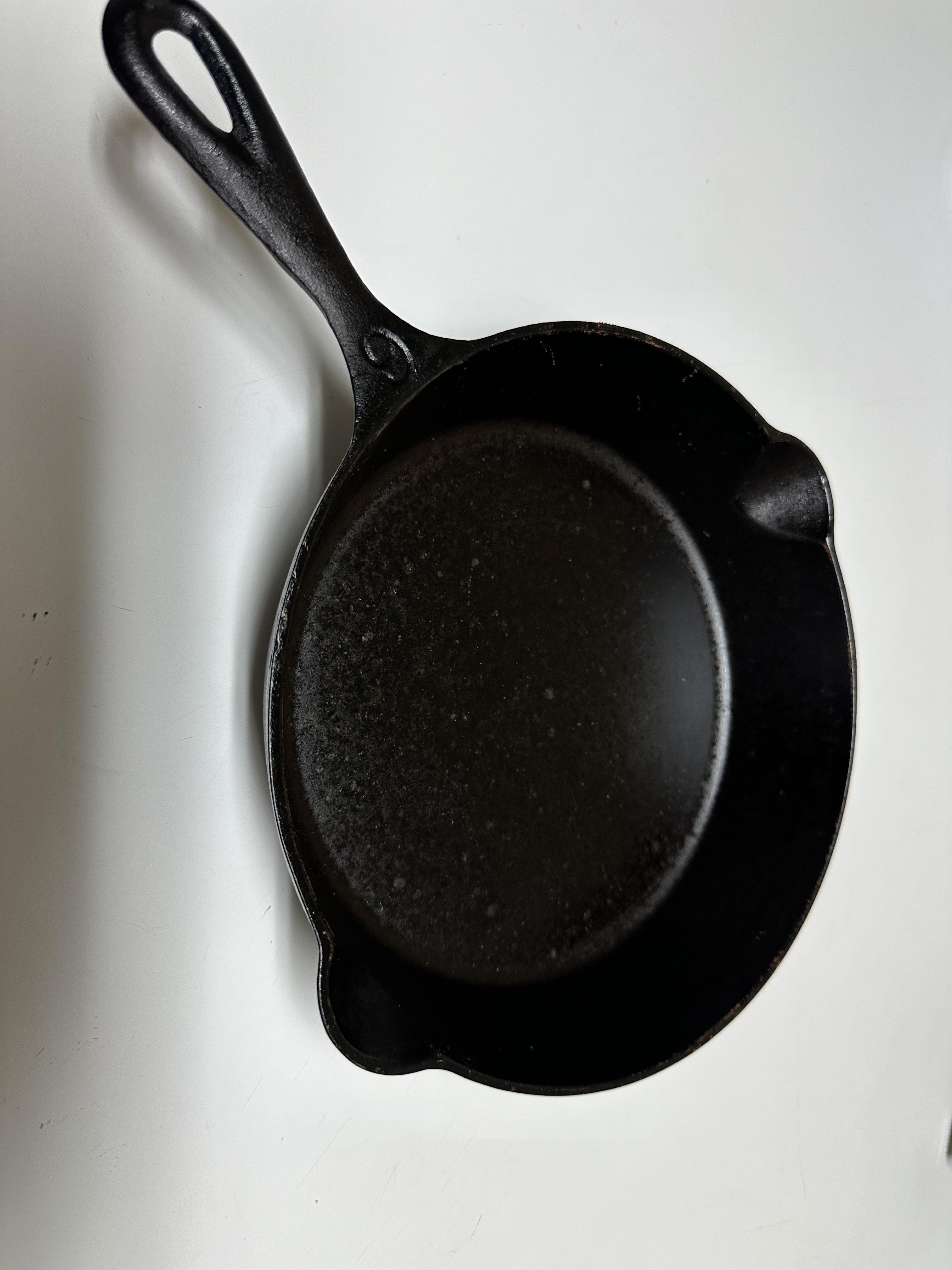 Help with identification | Scrolller