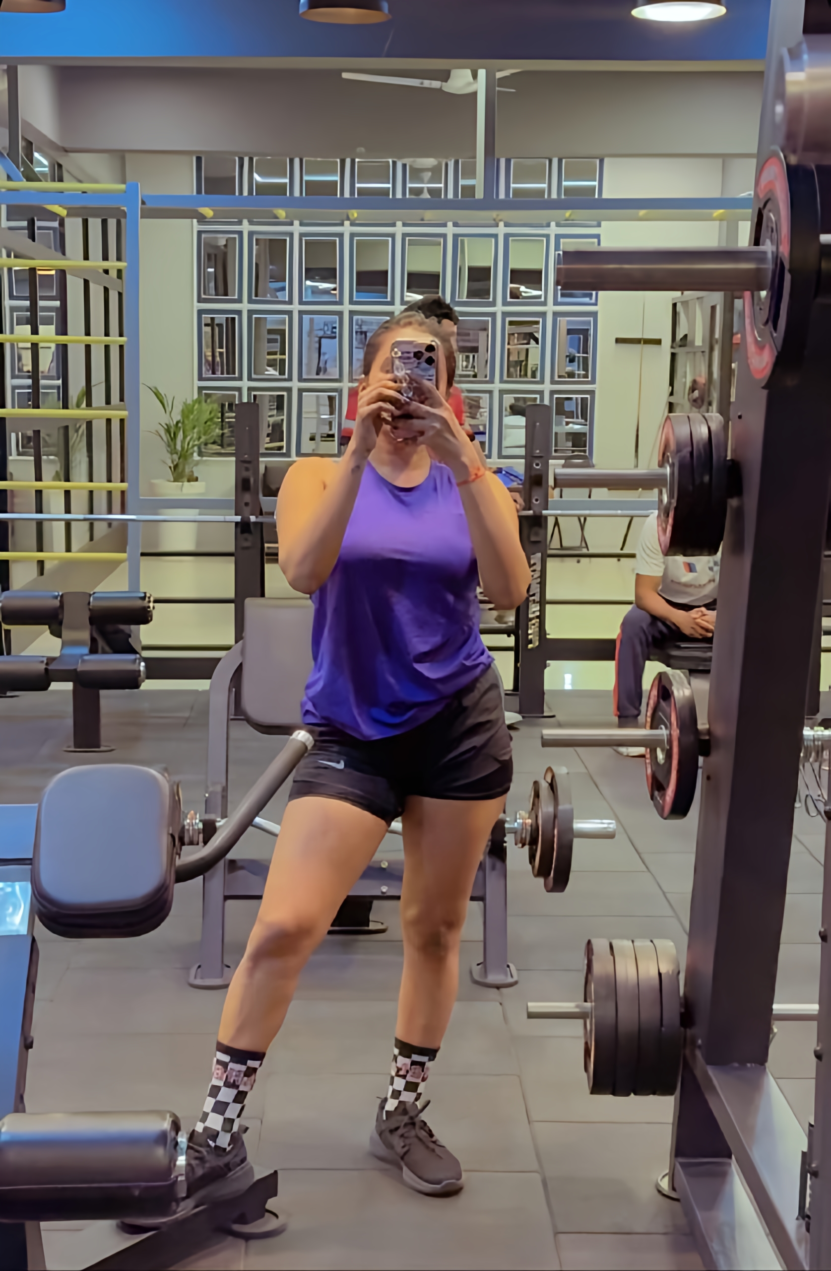 Gima Ashi | Scrolller