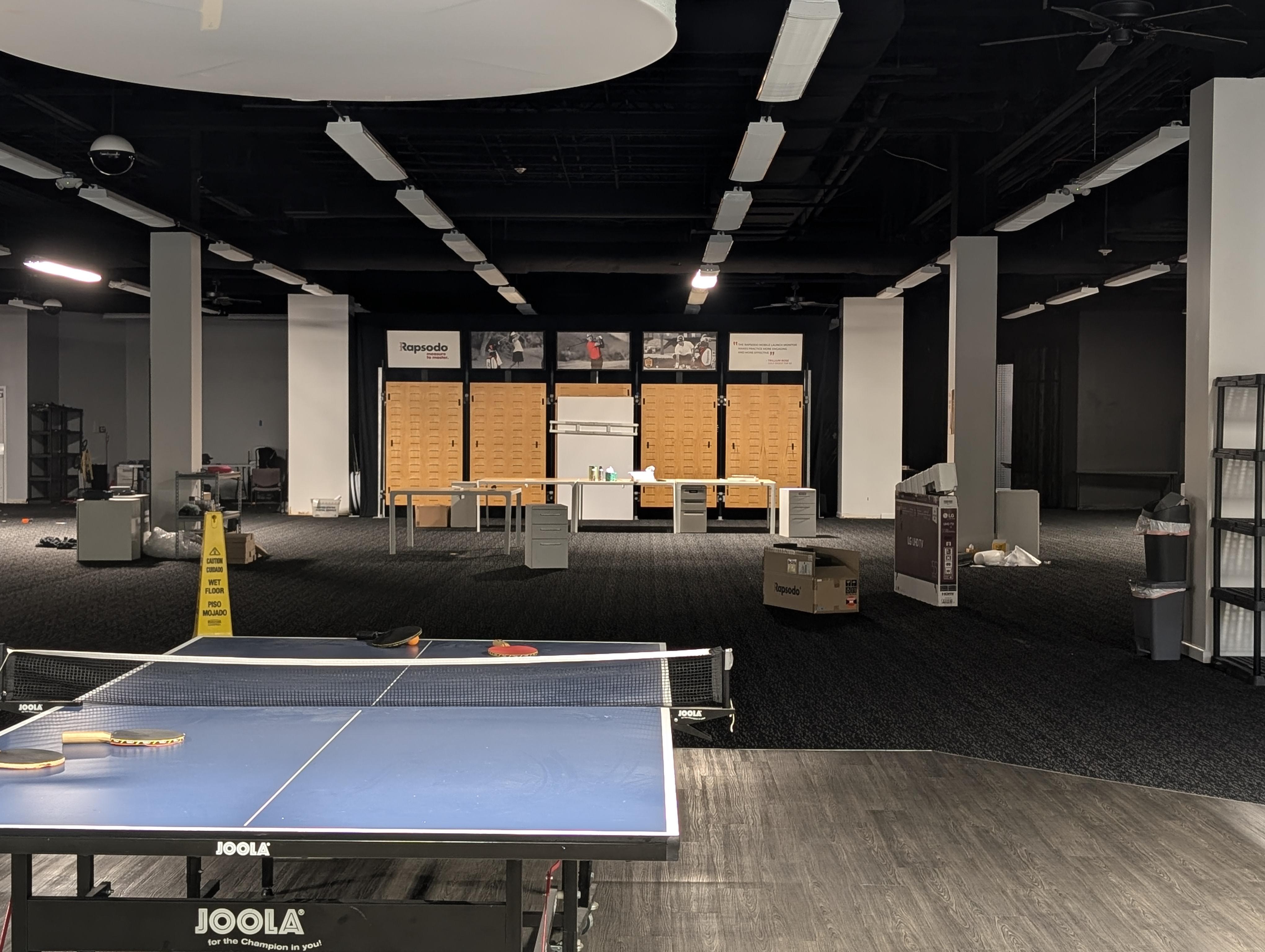 Pickle Ball Mall | Scrolller