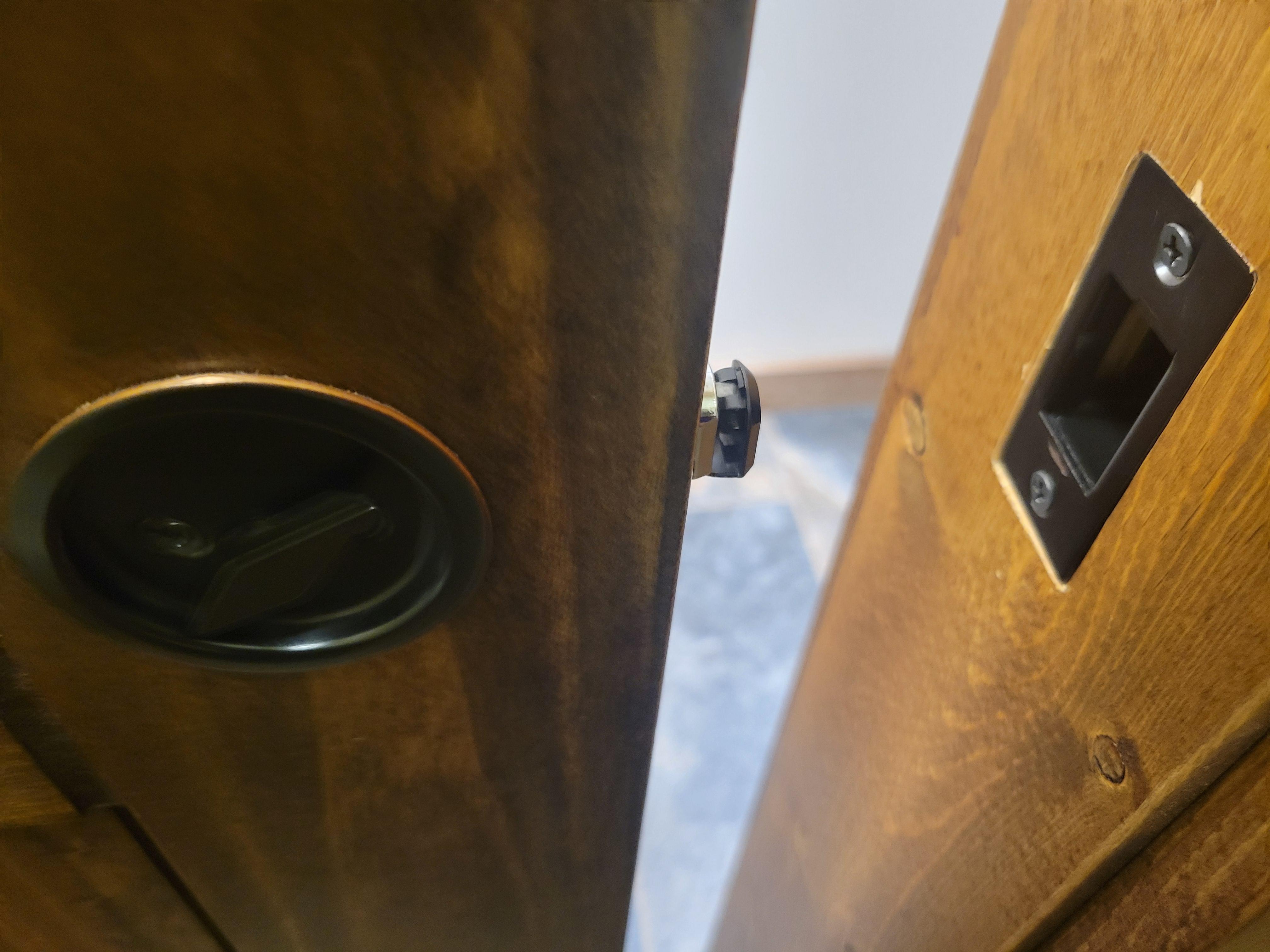Help fixing pocket door lock | Scrolller