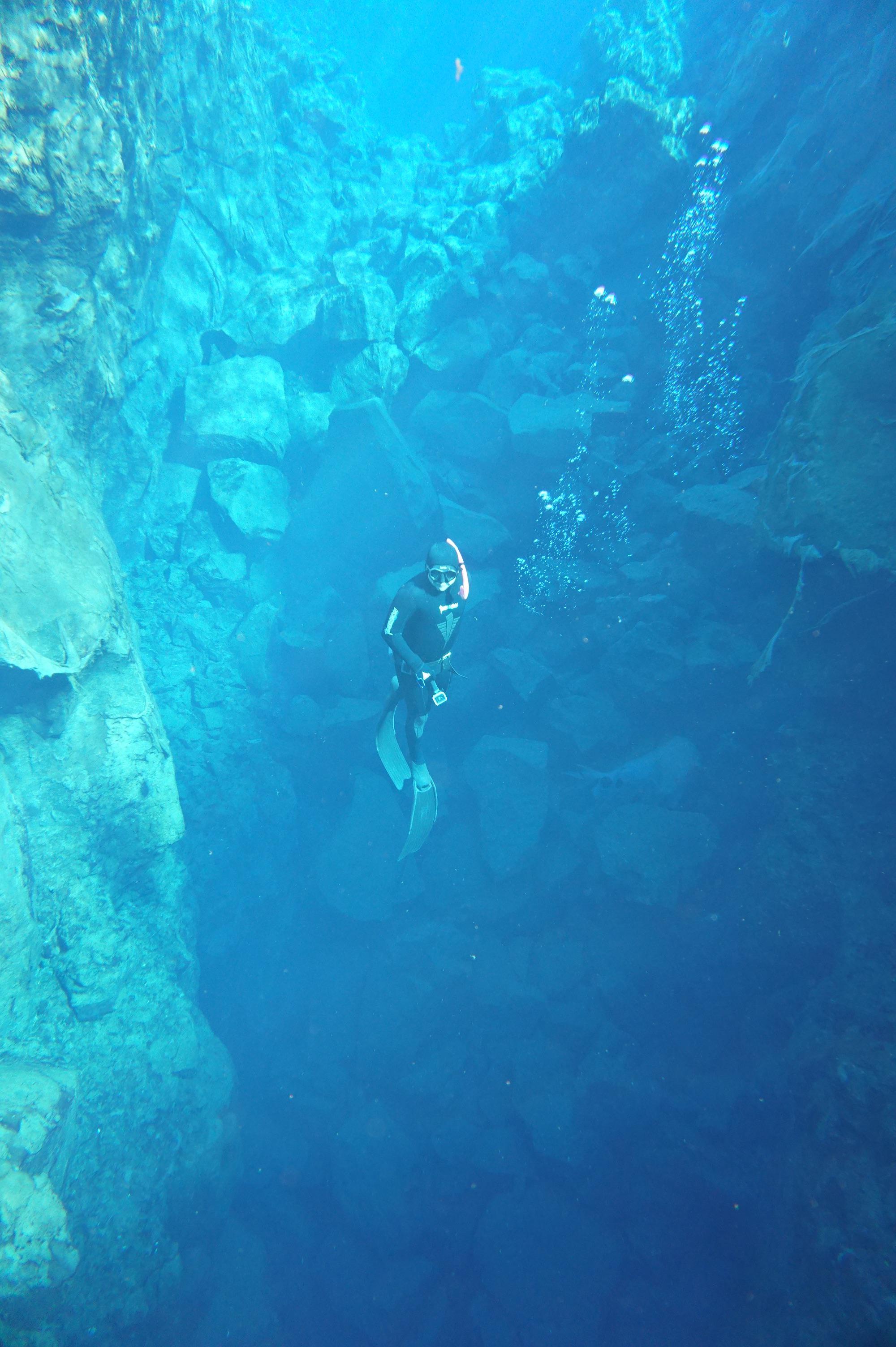 Free diving in Icelands Silfra | Scrolller