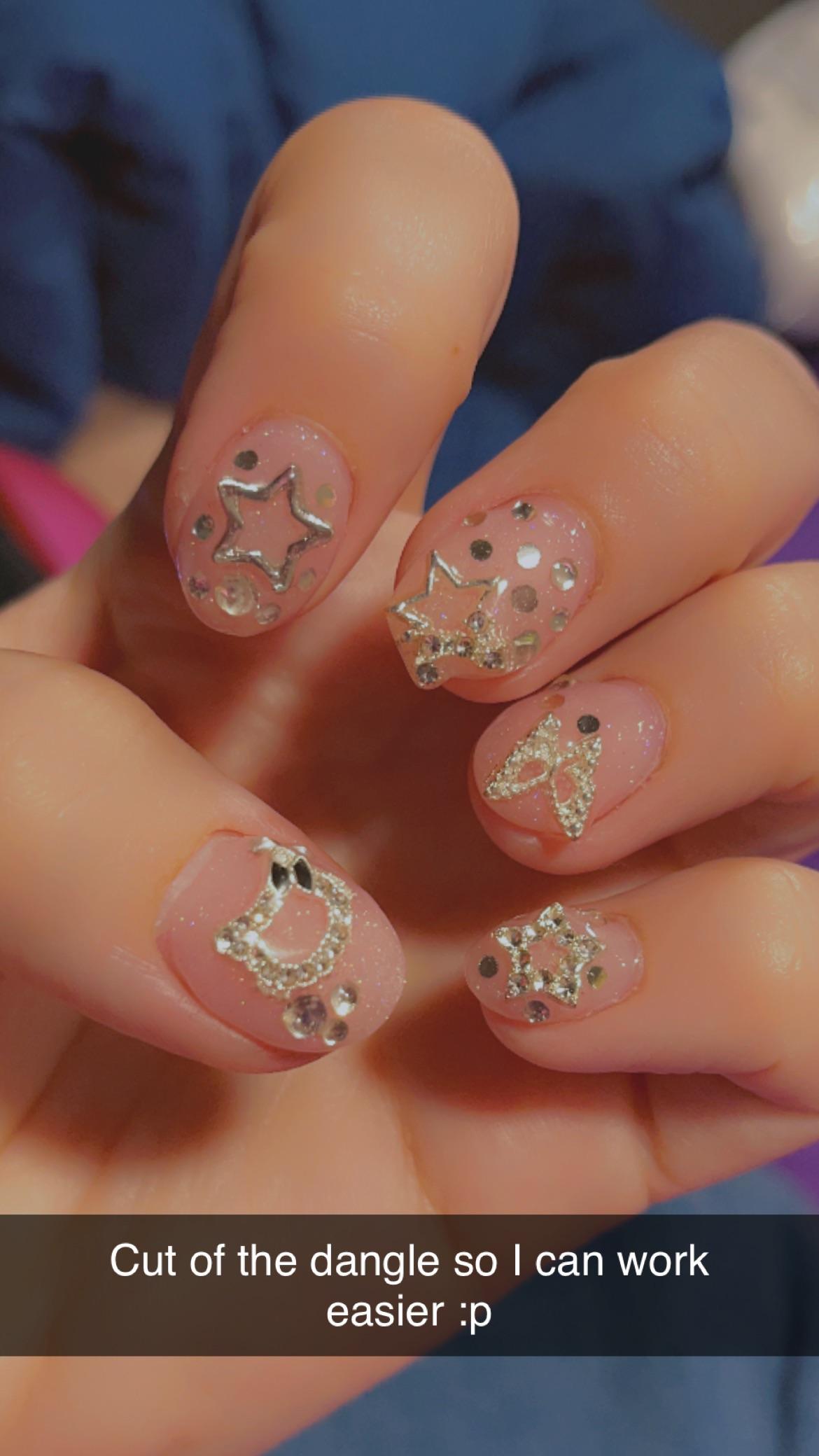 Discover more like NailArt: Nail sets of 2024 and Related Content | Scrolller