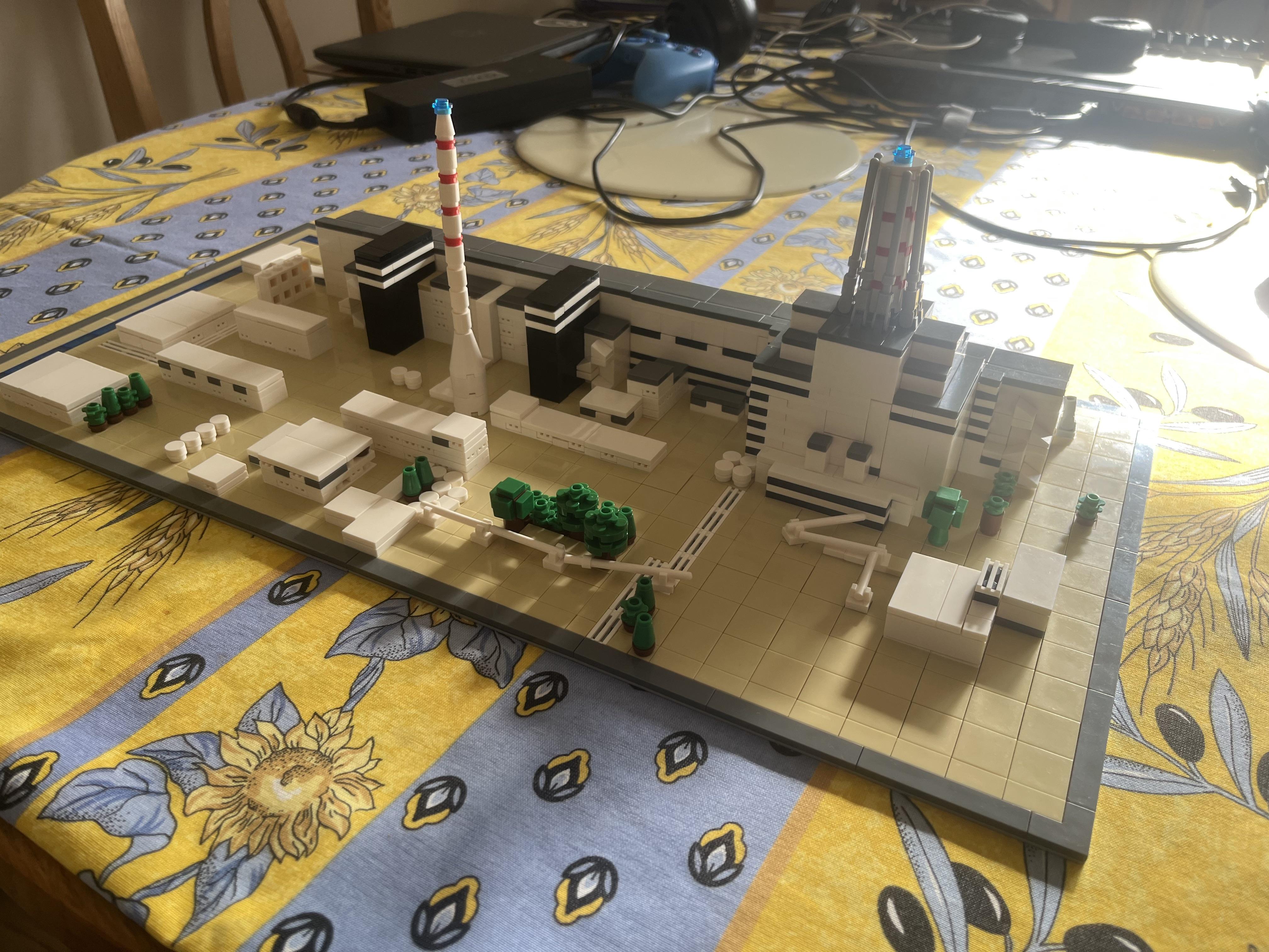 Lego Chernobyl Nuclear Power Plant MOC | Scrolller