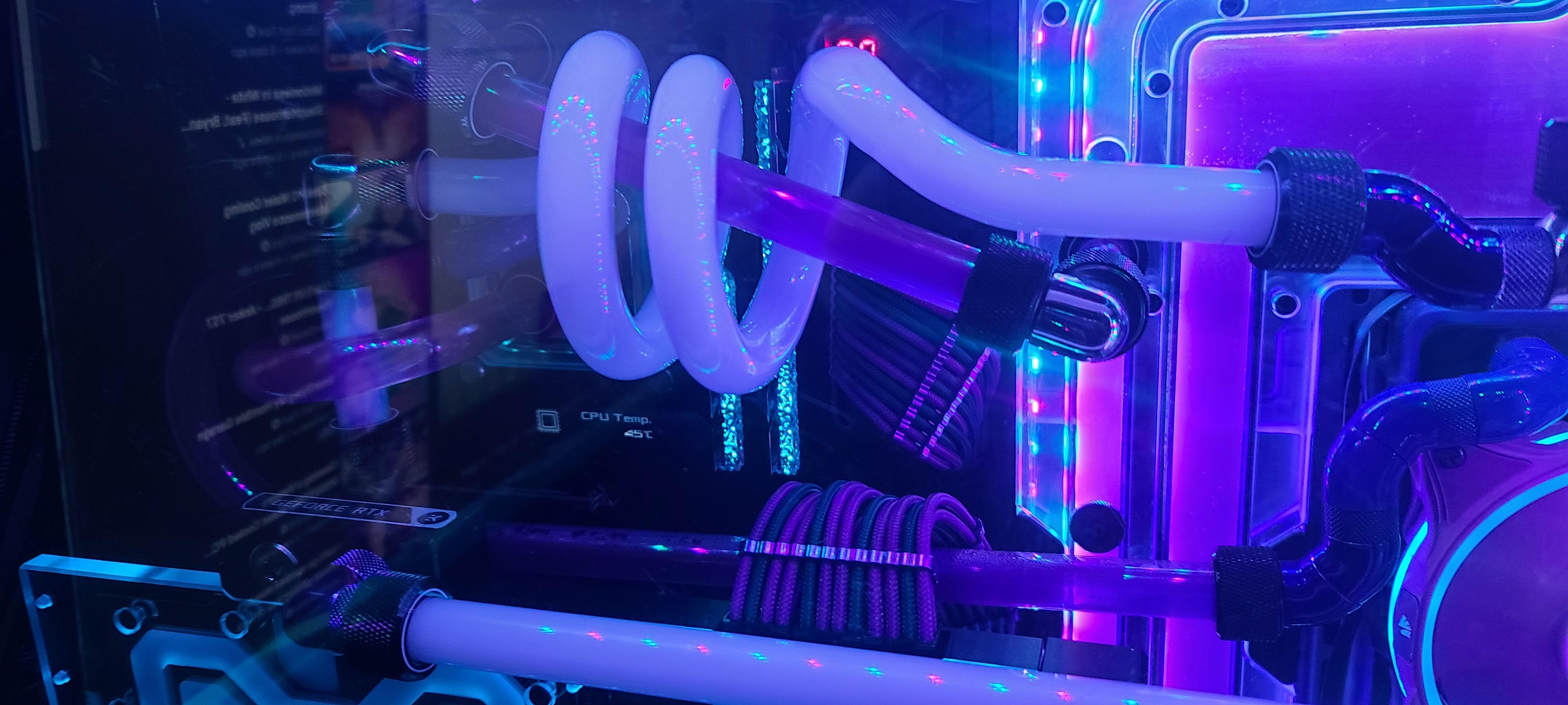 Custom p8 gpu cpu dual loop pc | Scrolller
