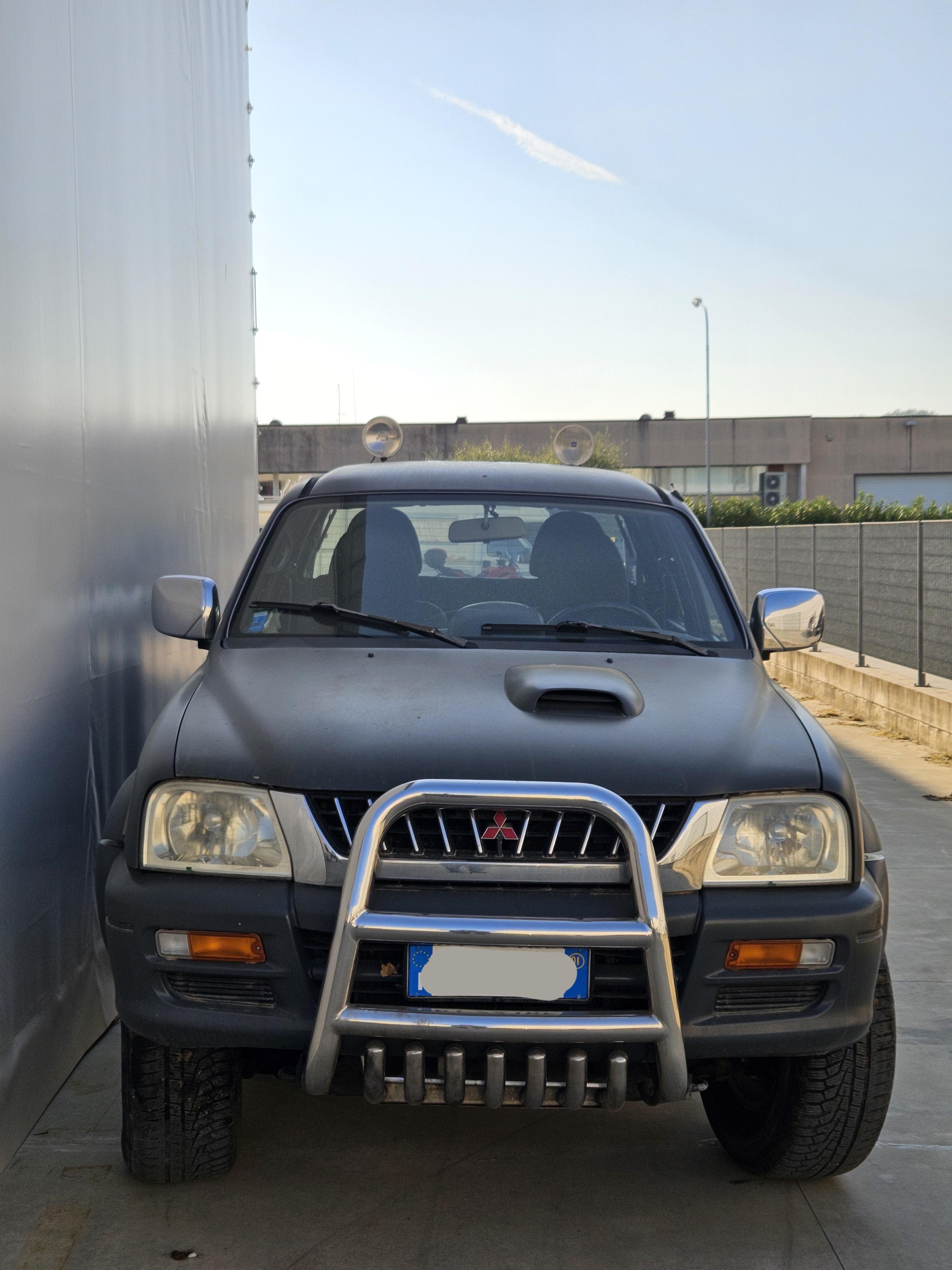 Color change | Scrolller