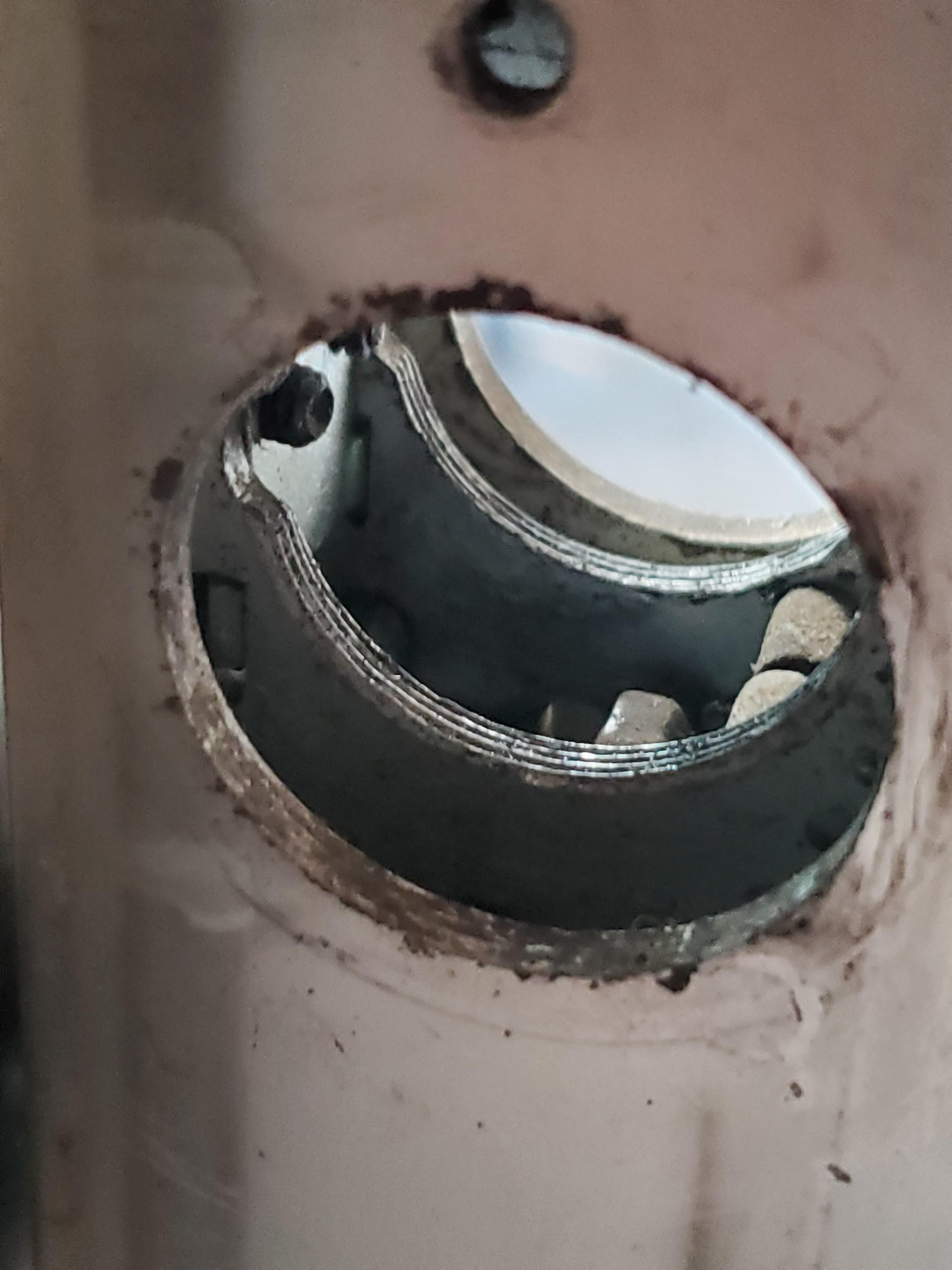 Door Handle Repair/Replacement | Scrolller