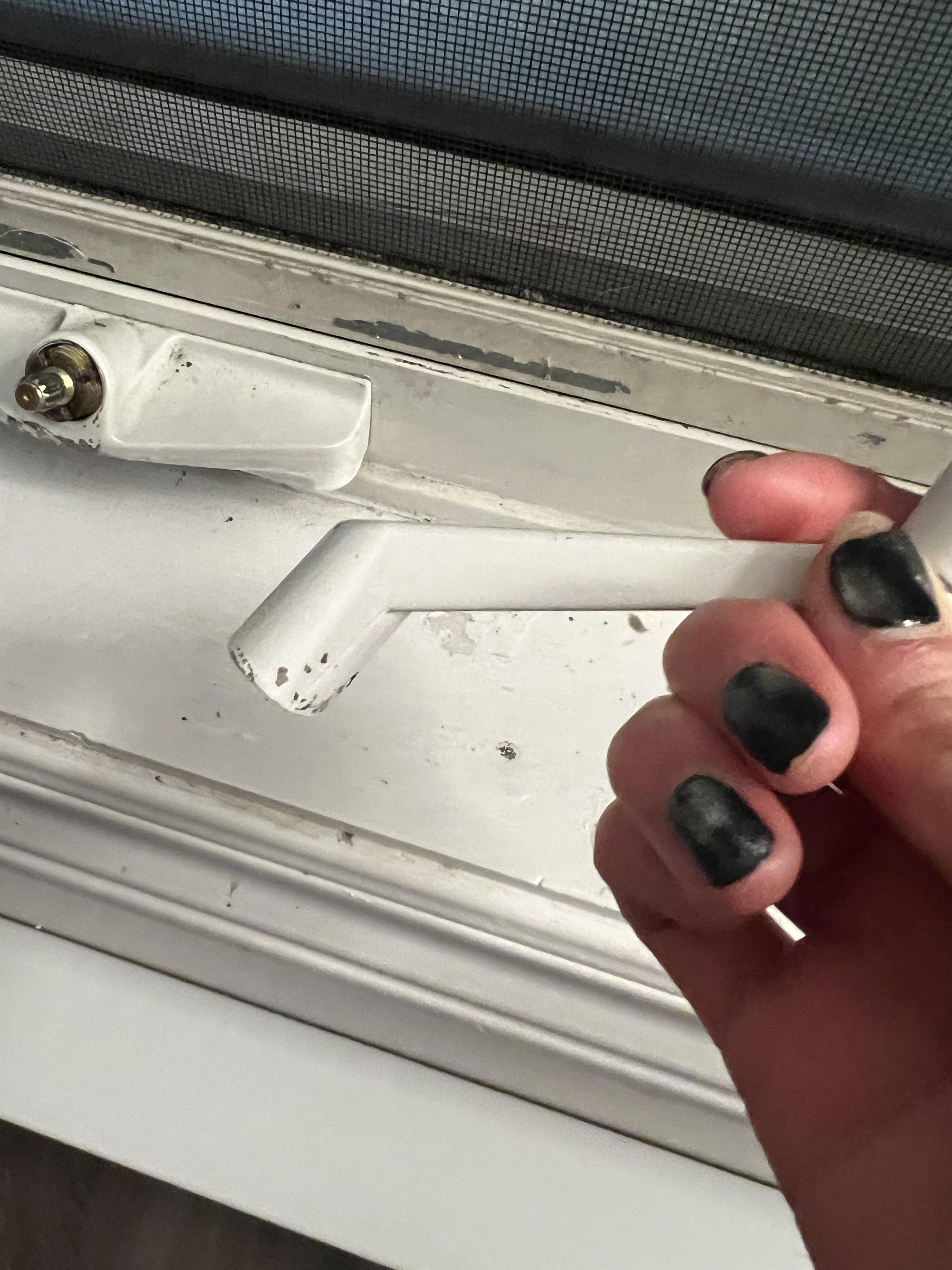 Window Crank Repair | Scrolller