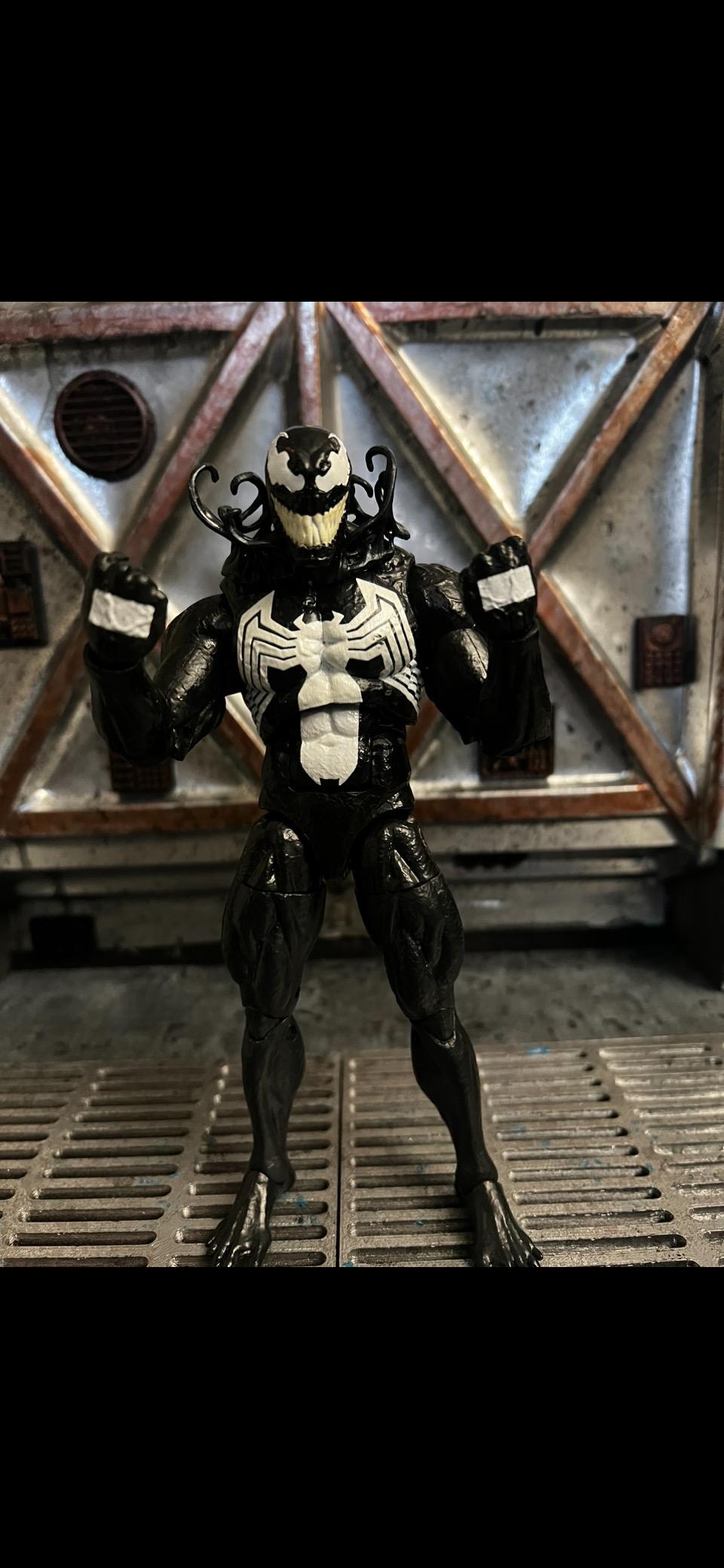 Along came a Spider | Scrolller