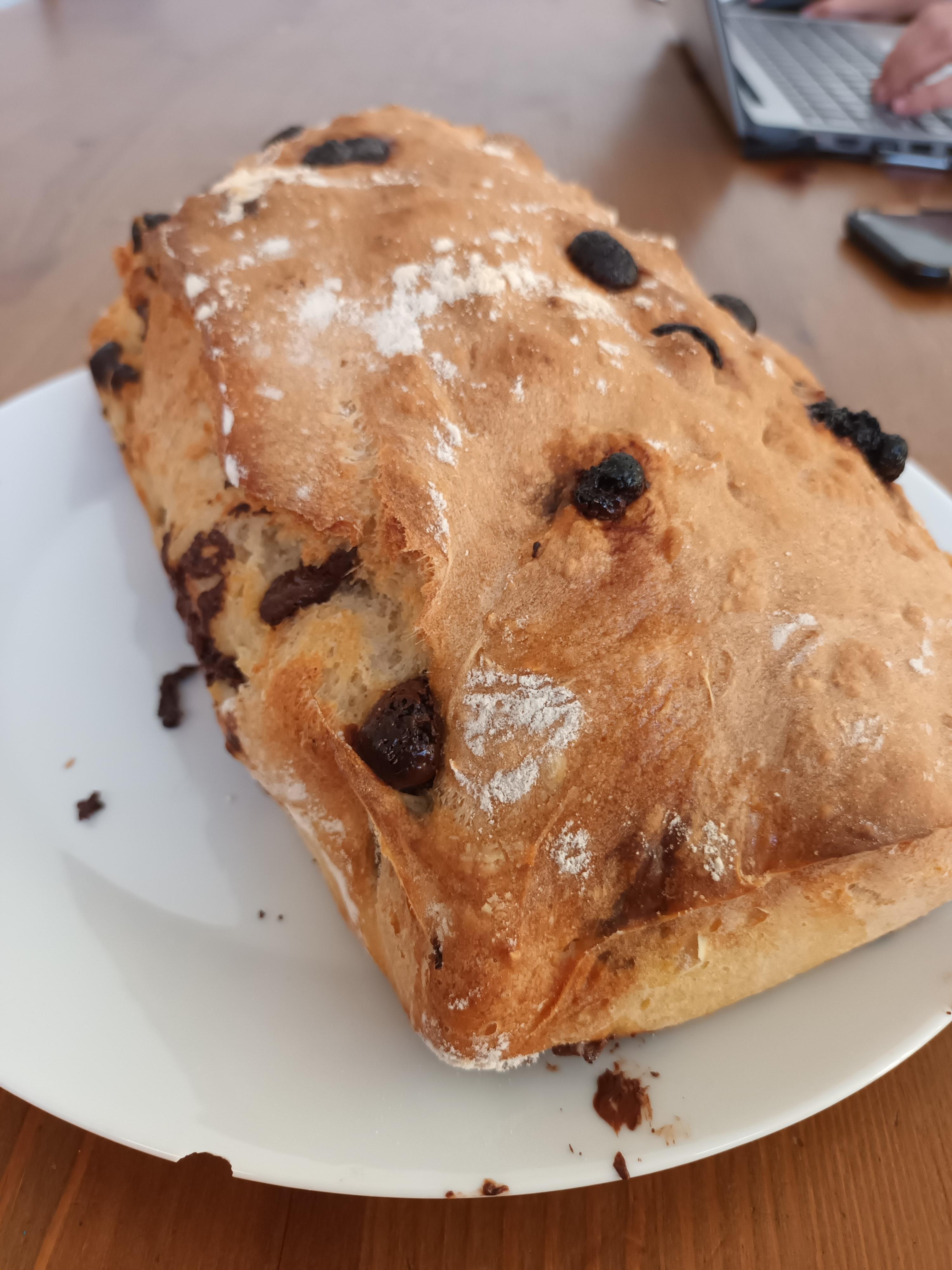 I made chocolate bread | Scrolller