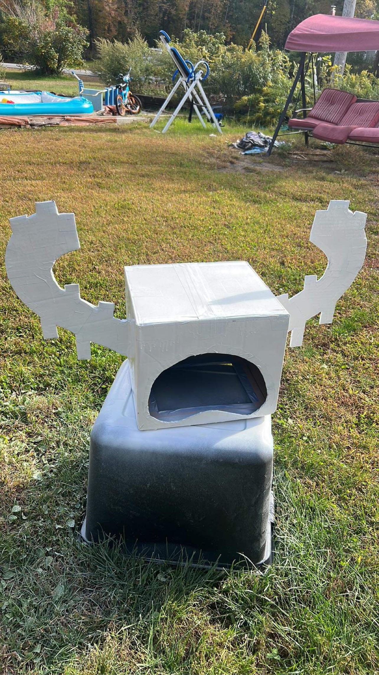 Making a Warden Costume | Scrolller