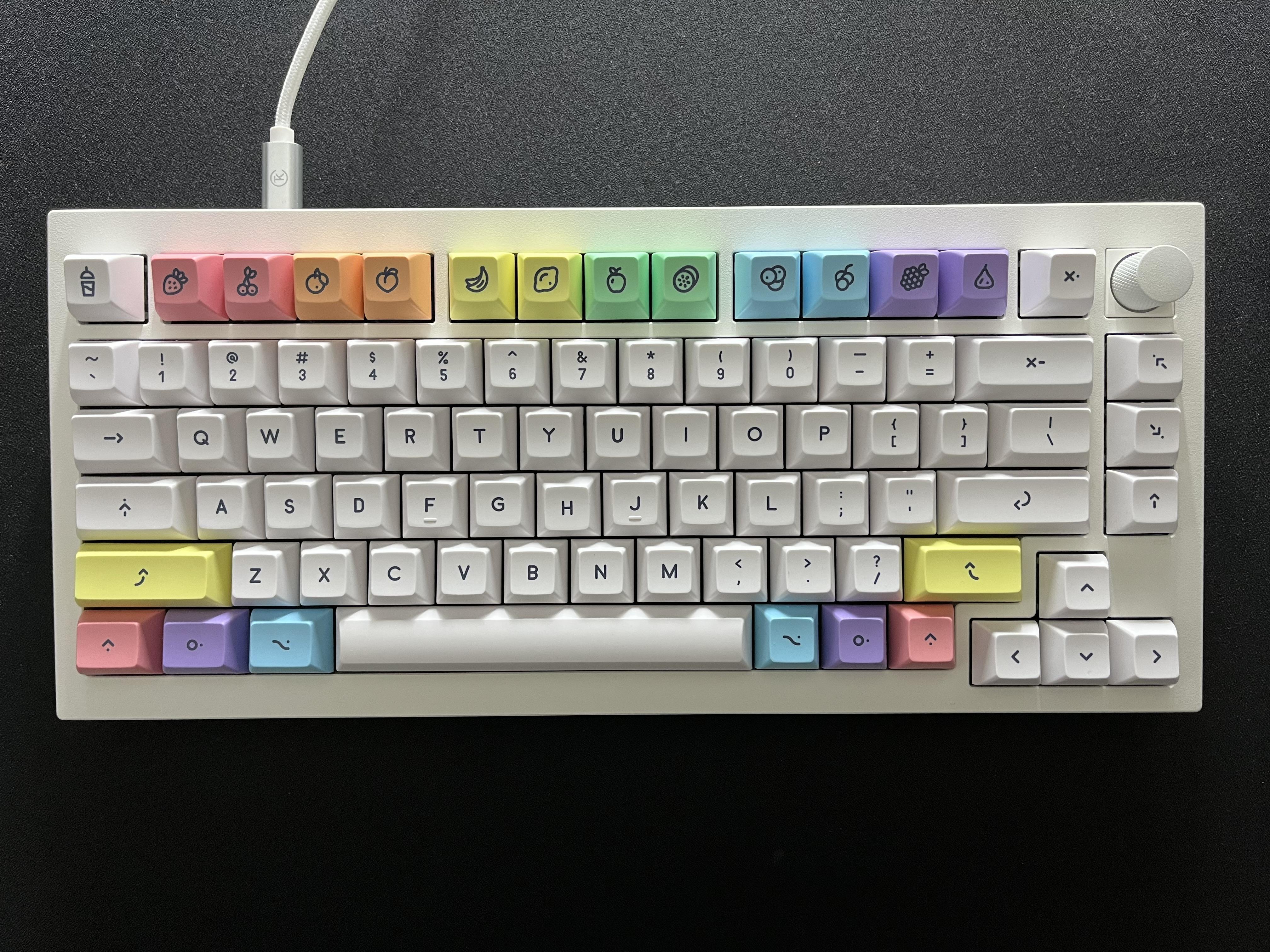 Keychron Q1 HE with KAT Milkshake Keycaps | Scrolller
