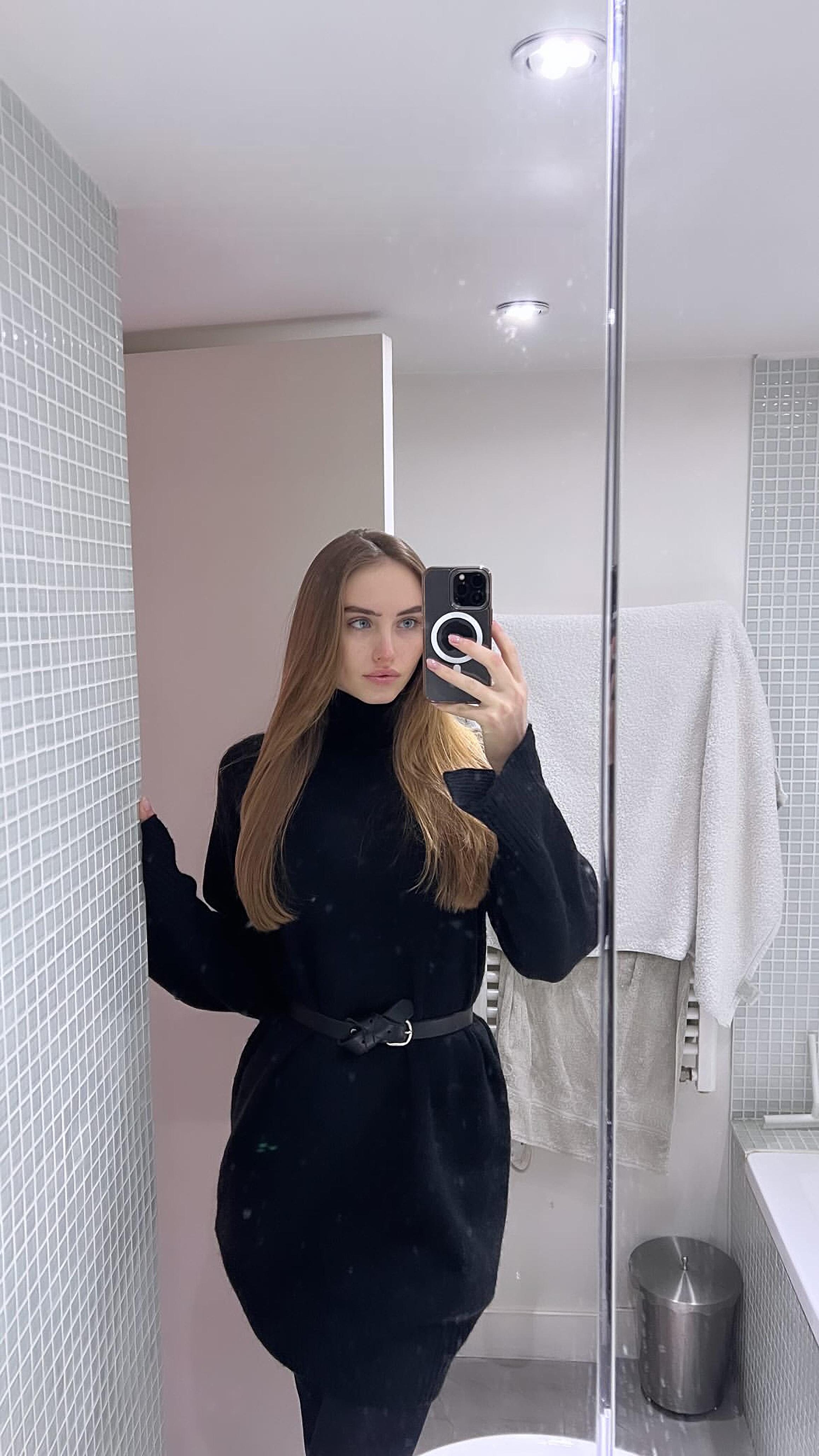 Layered up in the cold snowy mess (+reunion with an old friend) | Scrolller