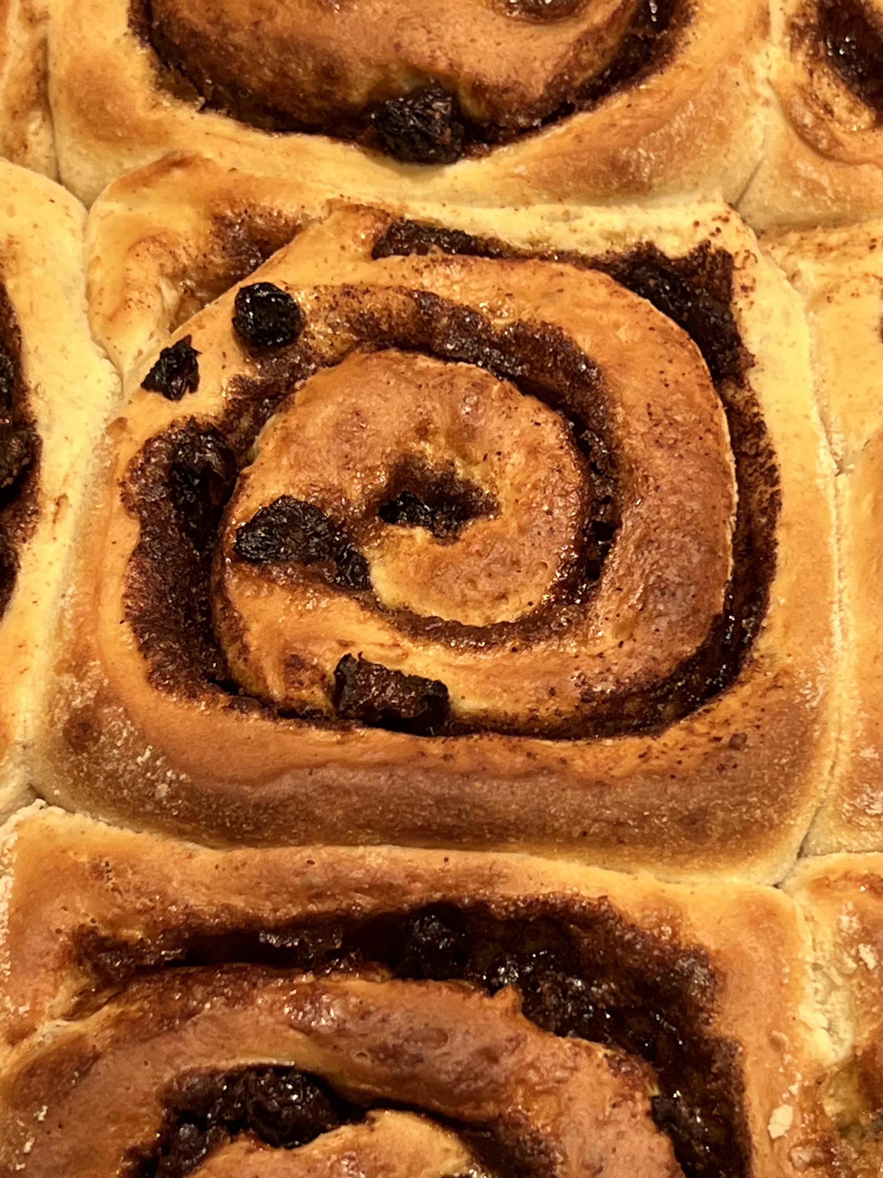 [homemade] Cinnamon Buns | Scrolller