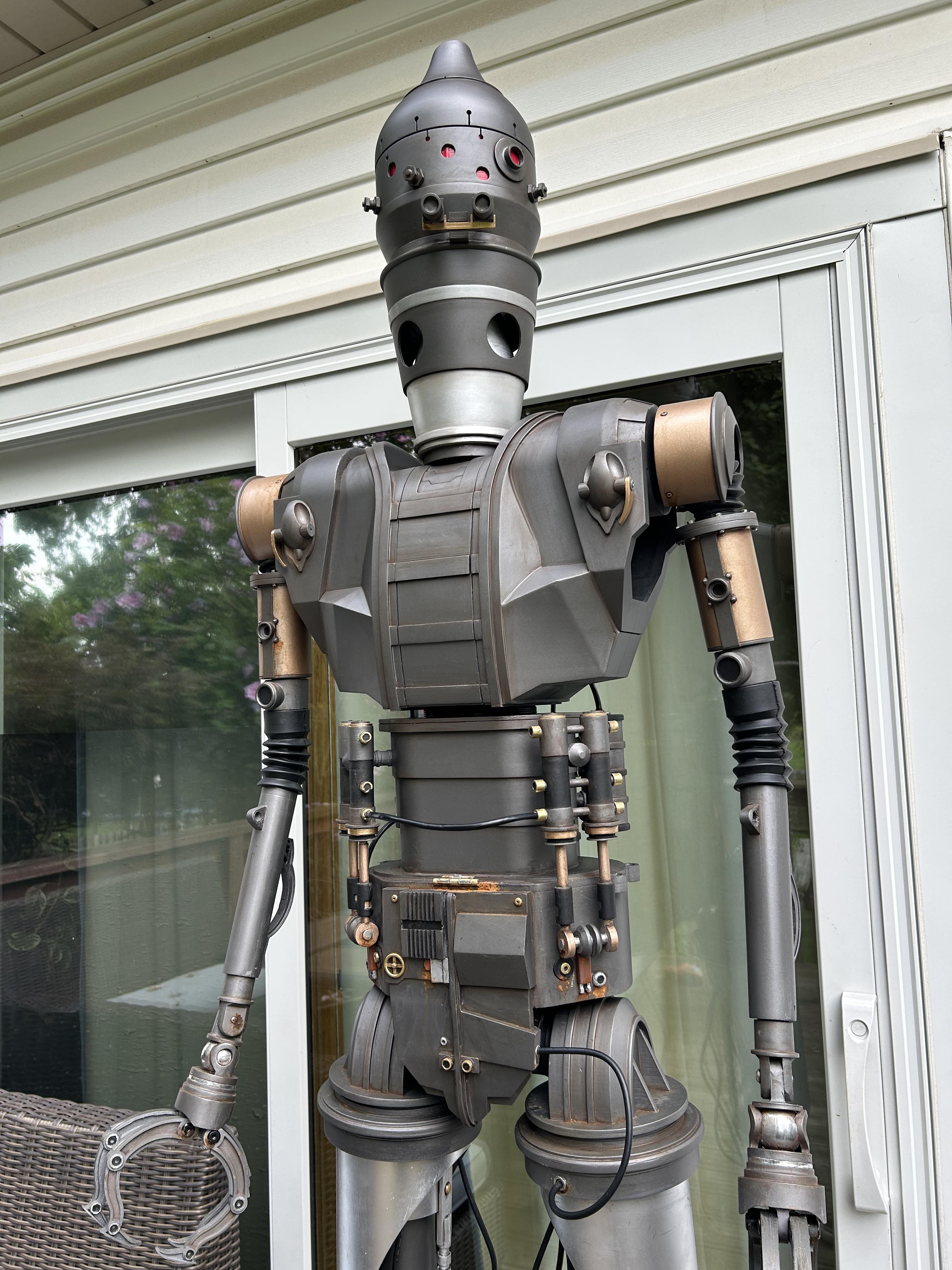 Star Wars IG Droid 3D Print Build | Scrolller