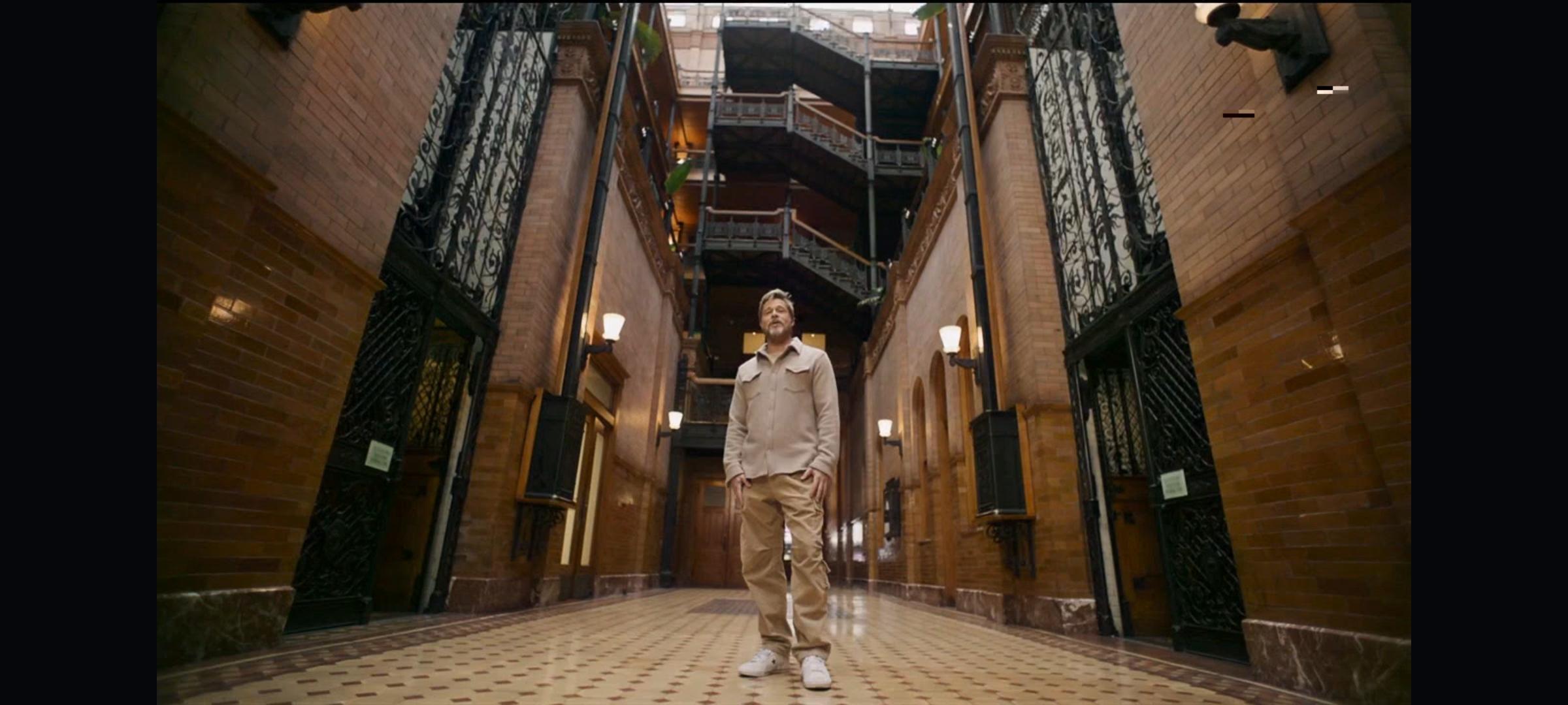 Super Bowl Pregame Building | Scrolller