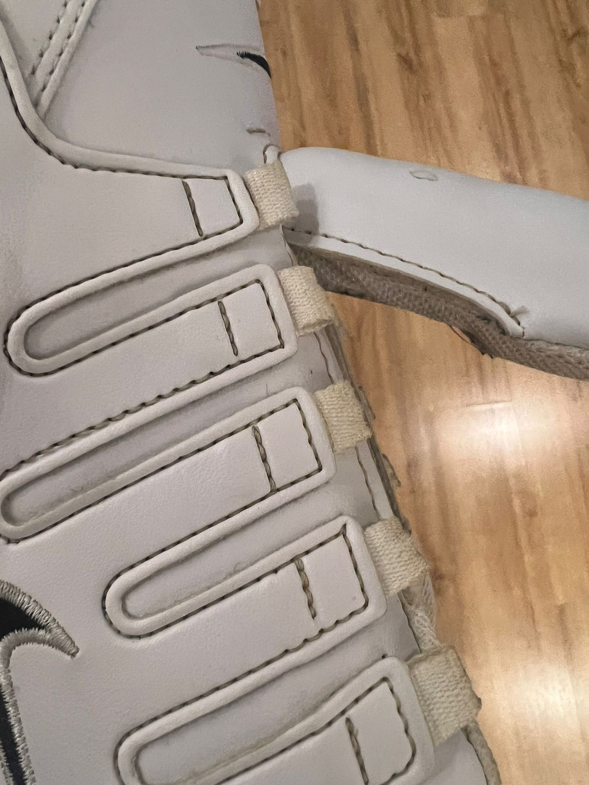 What can i do to remove the yellowing ? | Scrolller