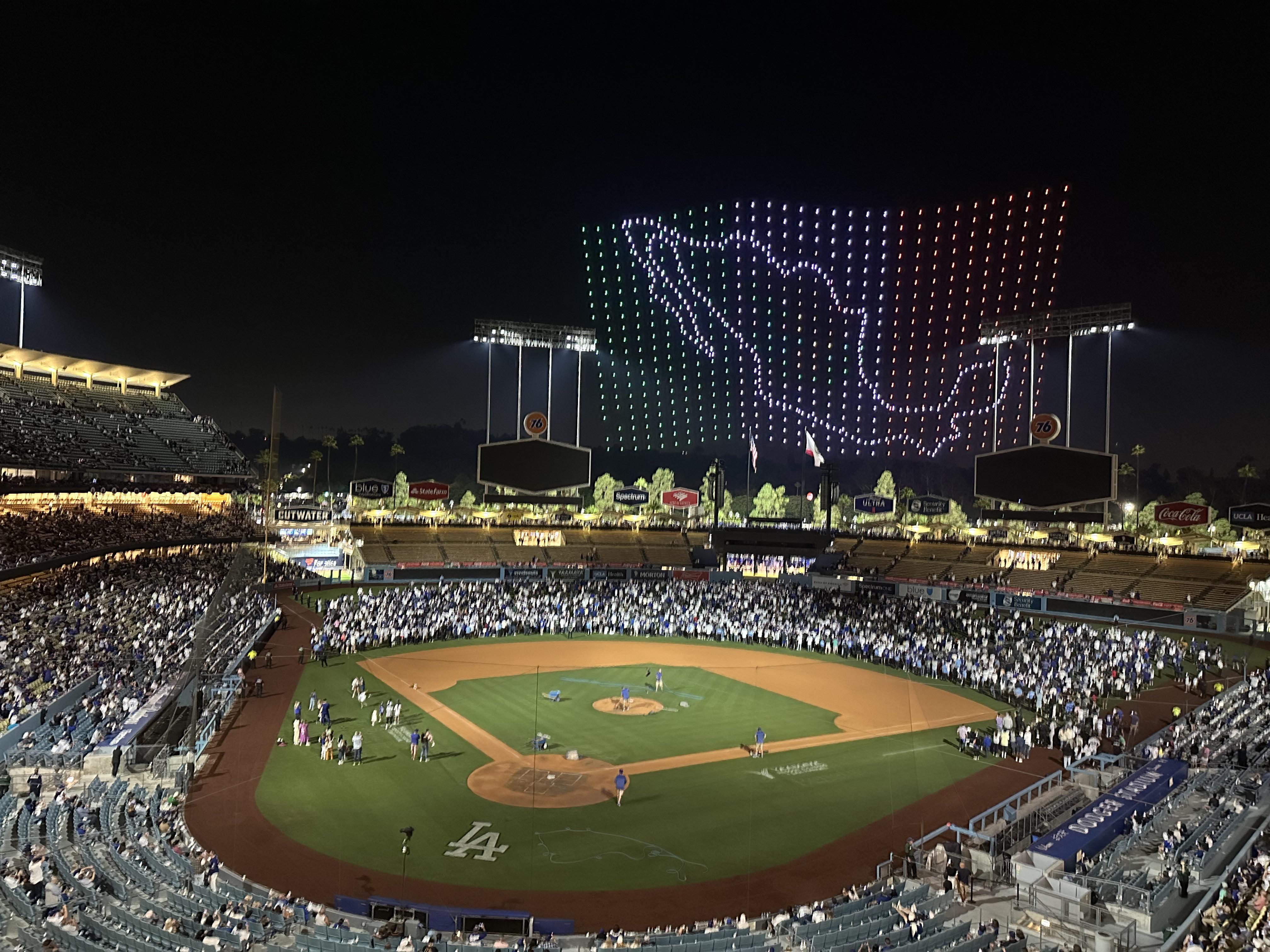 Dodgers 1,000 Drone Show | Scrolller