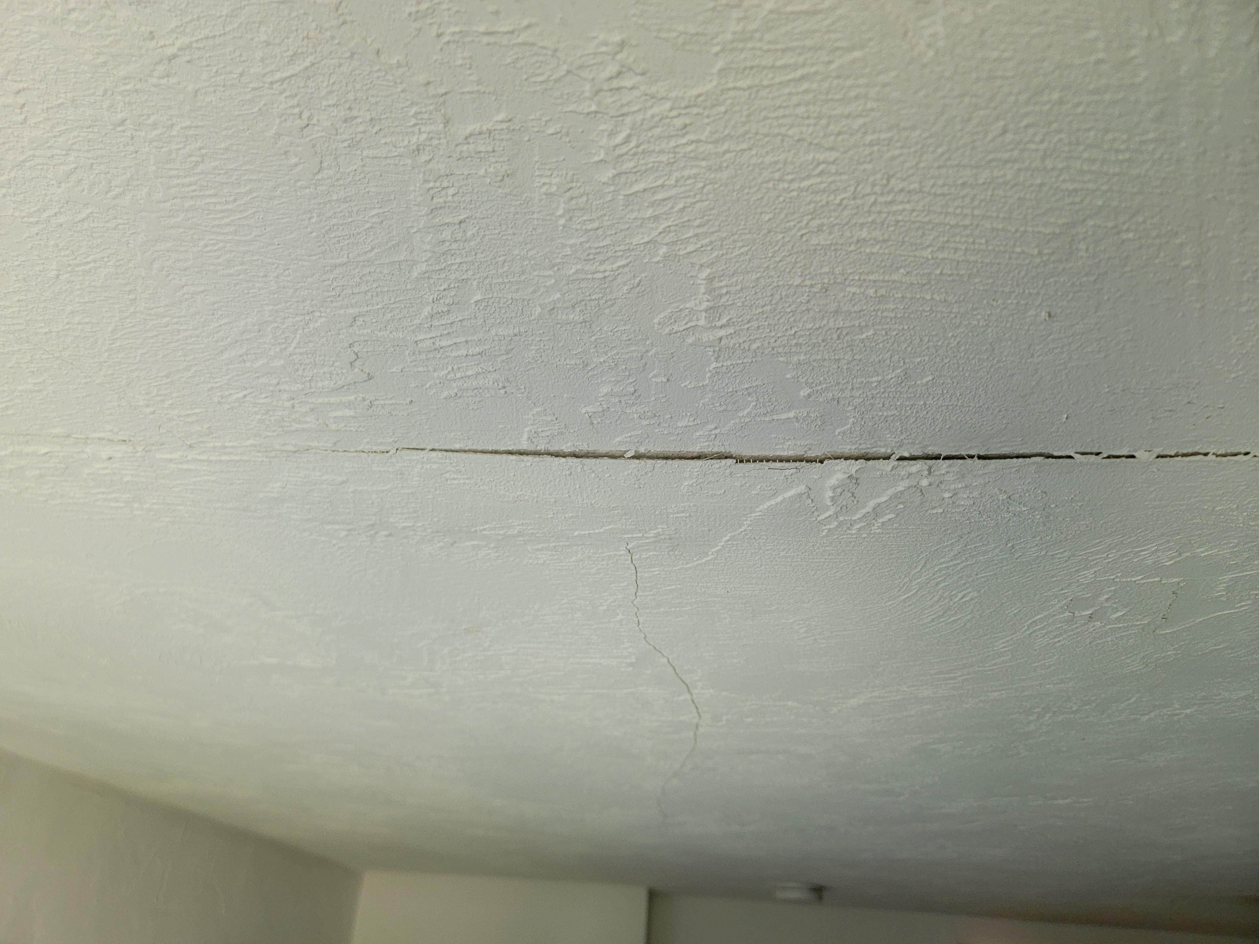 Cracked and Sagging Ceiling | Scrolller
