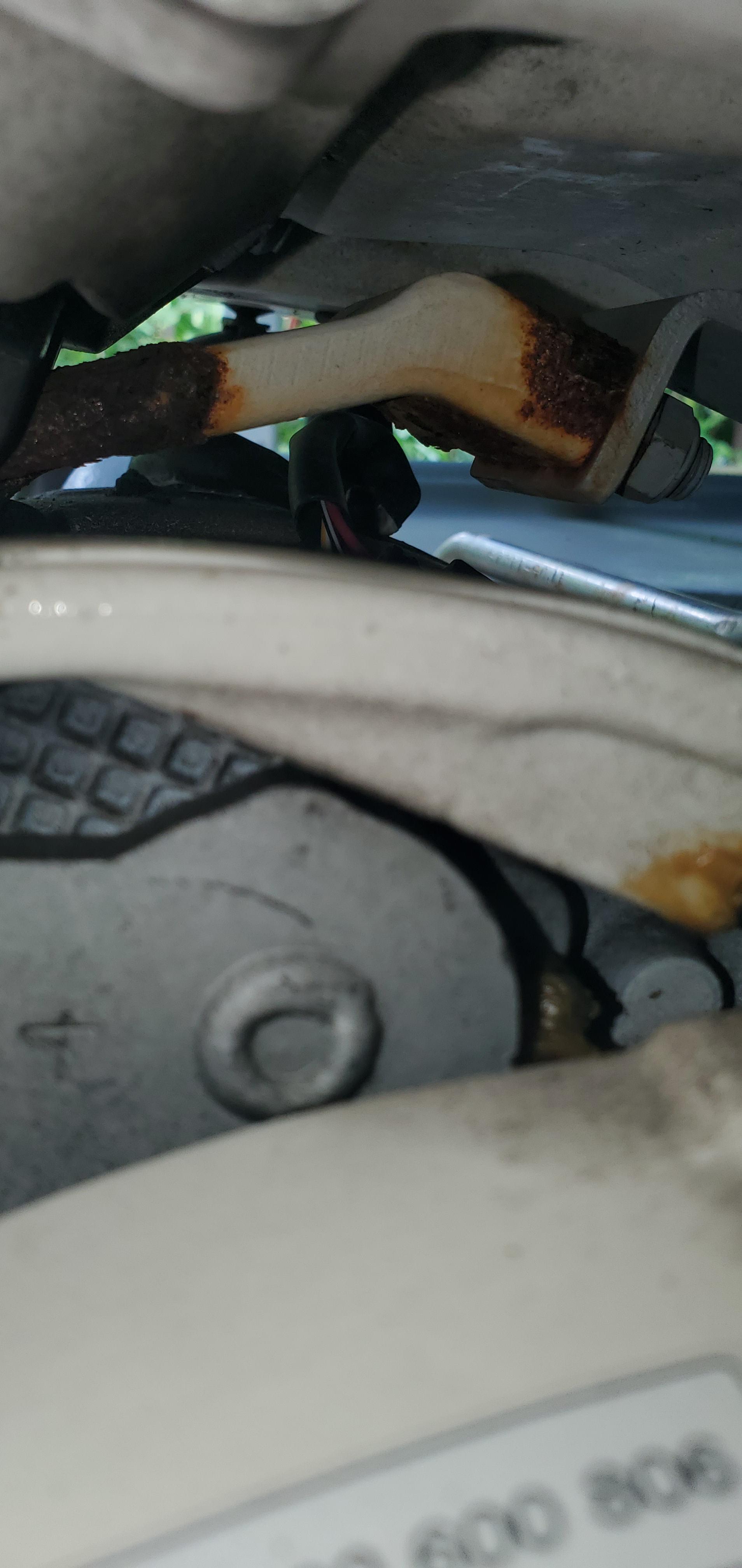 How bad is this rust on engine | Scrolller