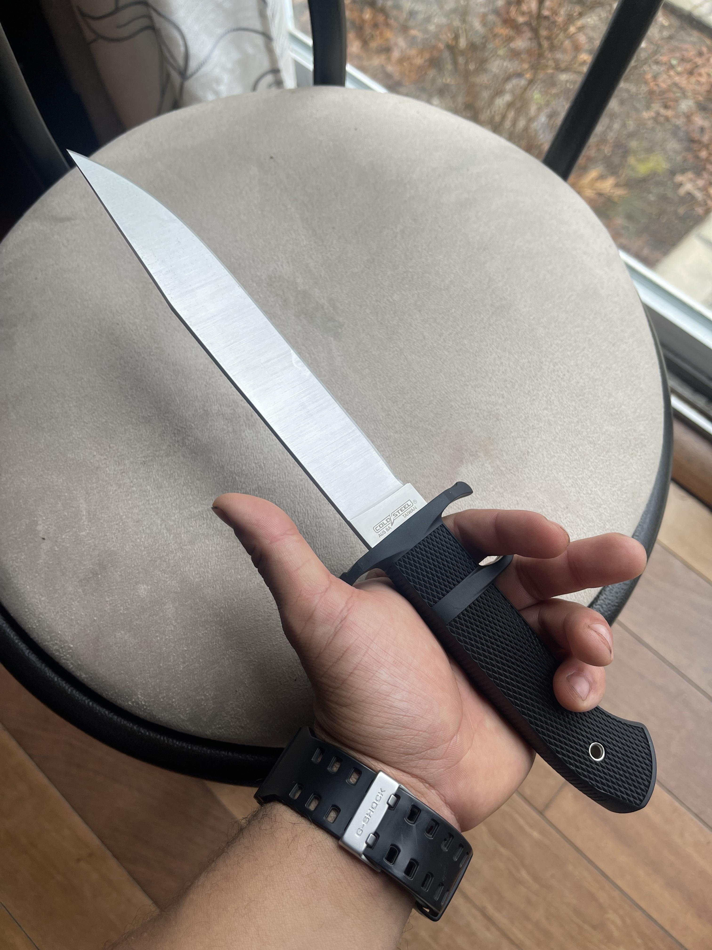 The beautiful Cold steel OSI. It’s single edge brother of the double edge OSS. Very slicey ,very ...