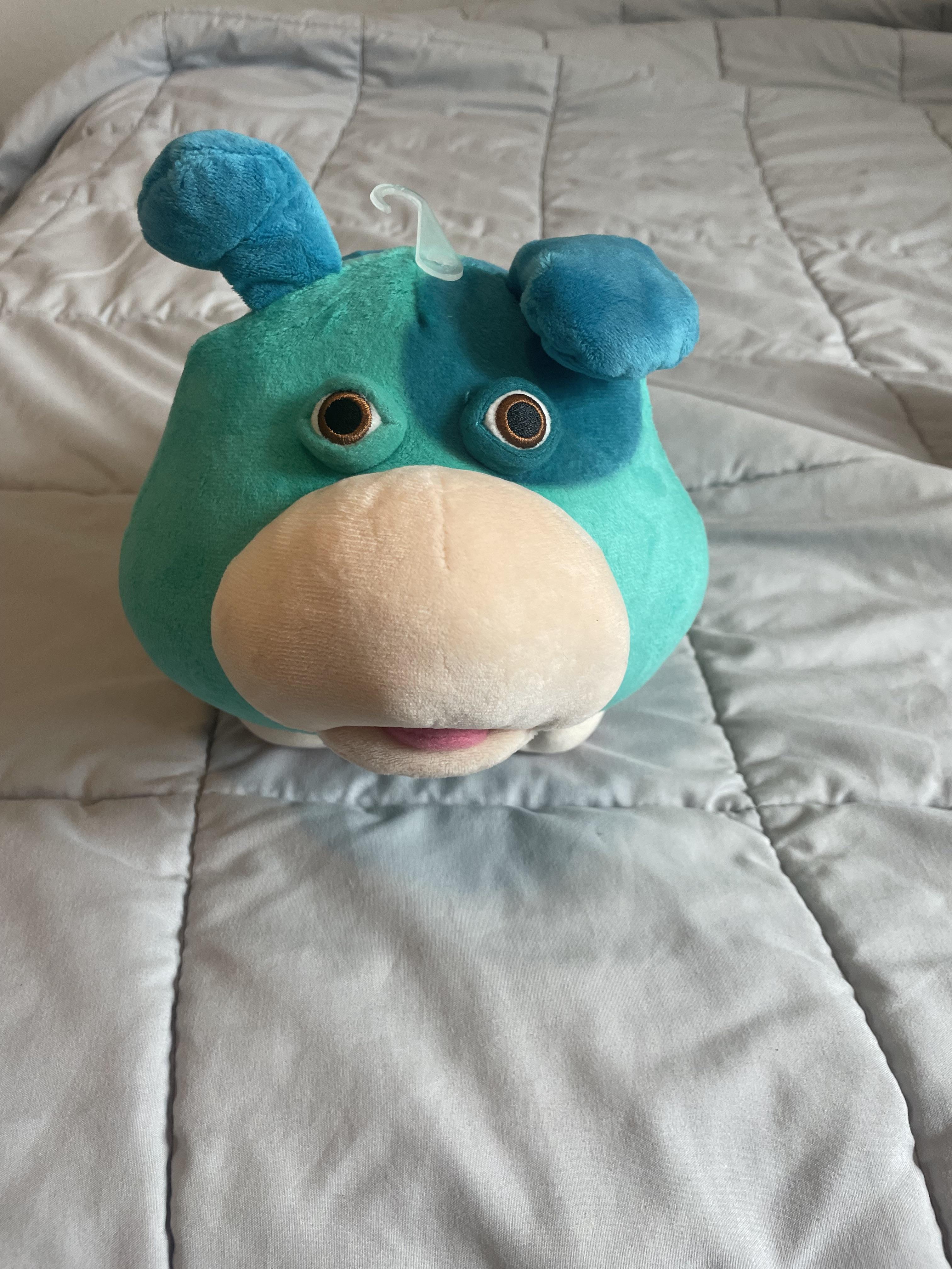 MOSS PLUSH | Scrolller