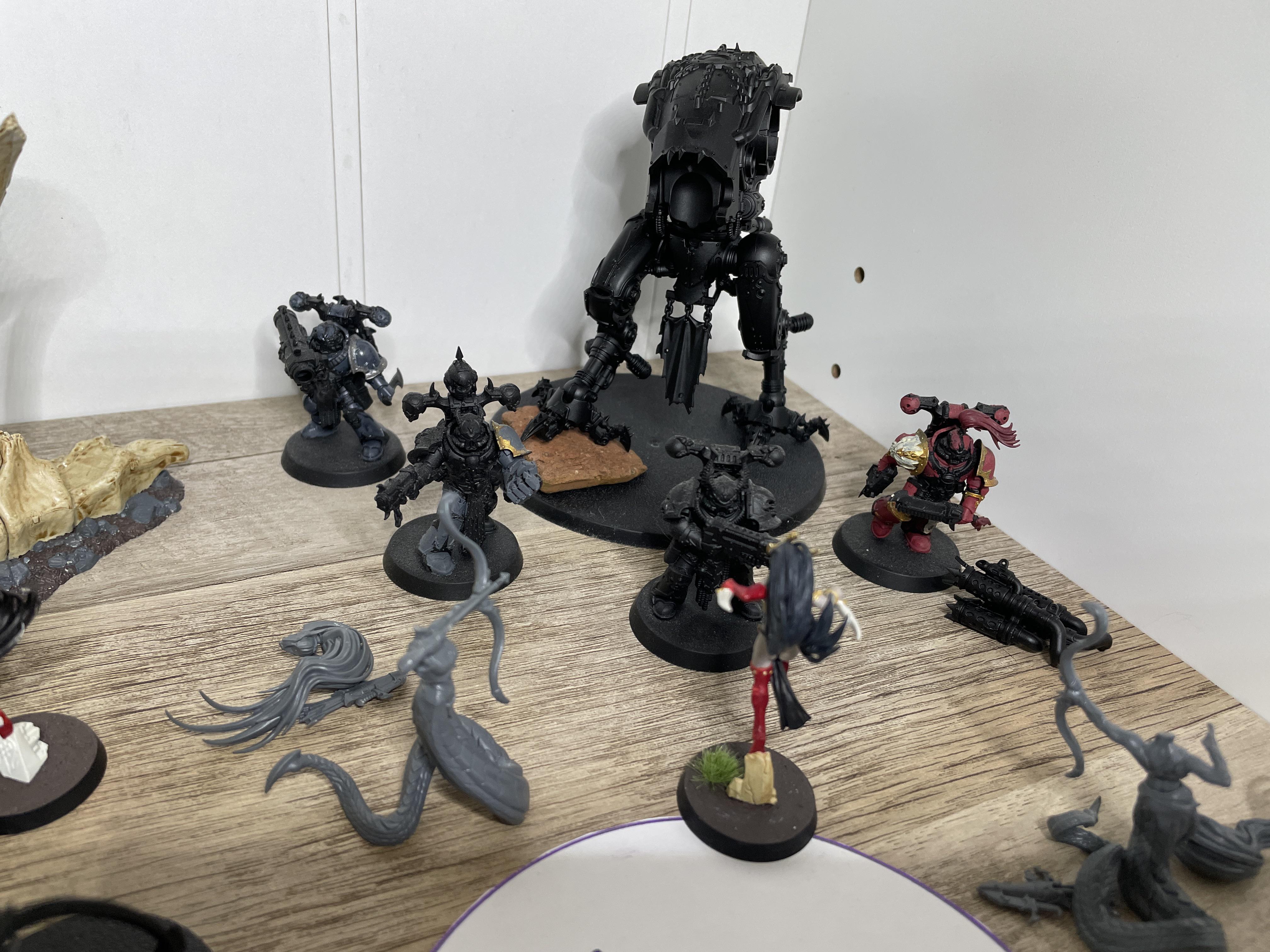 Very WIP bookshelf diorama | Scrolller