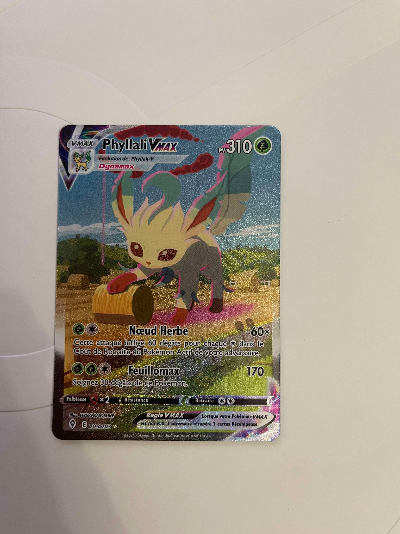 Hi, is this worth grading ? | Scrolller