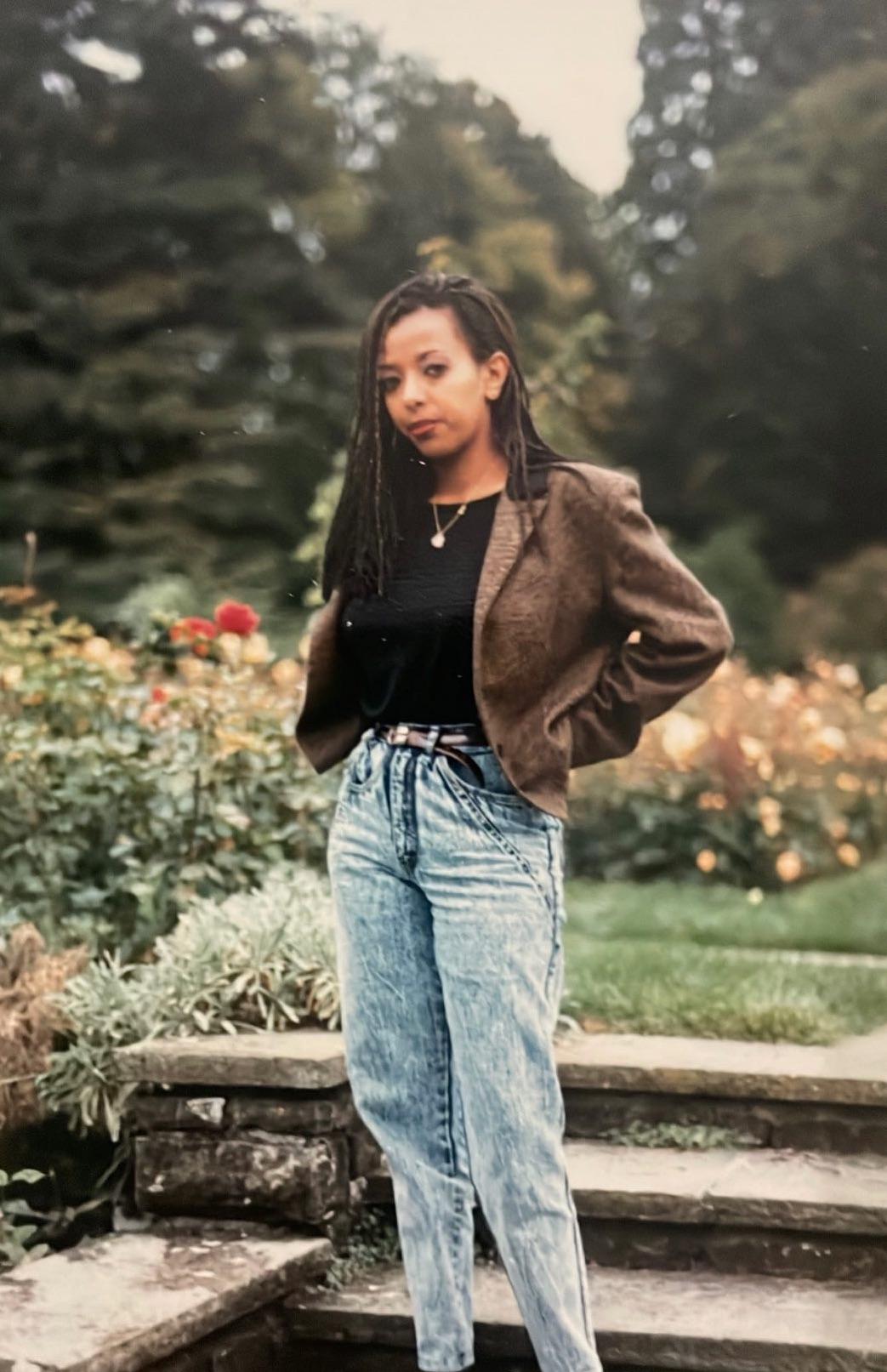 Mom in the ‘80s | Scrolller