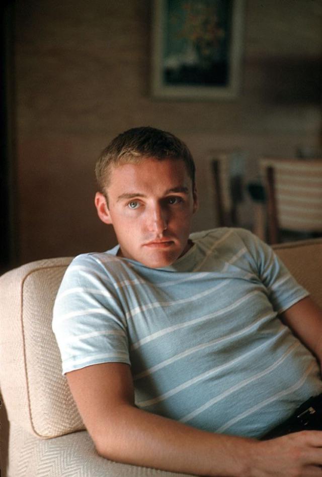 Dennis Hopper in the 1950s | Scrolller