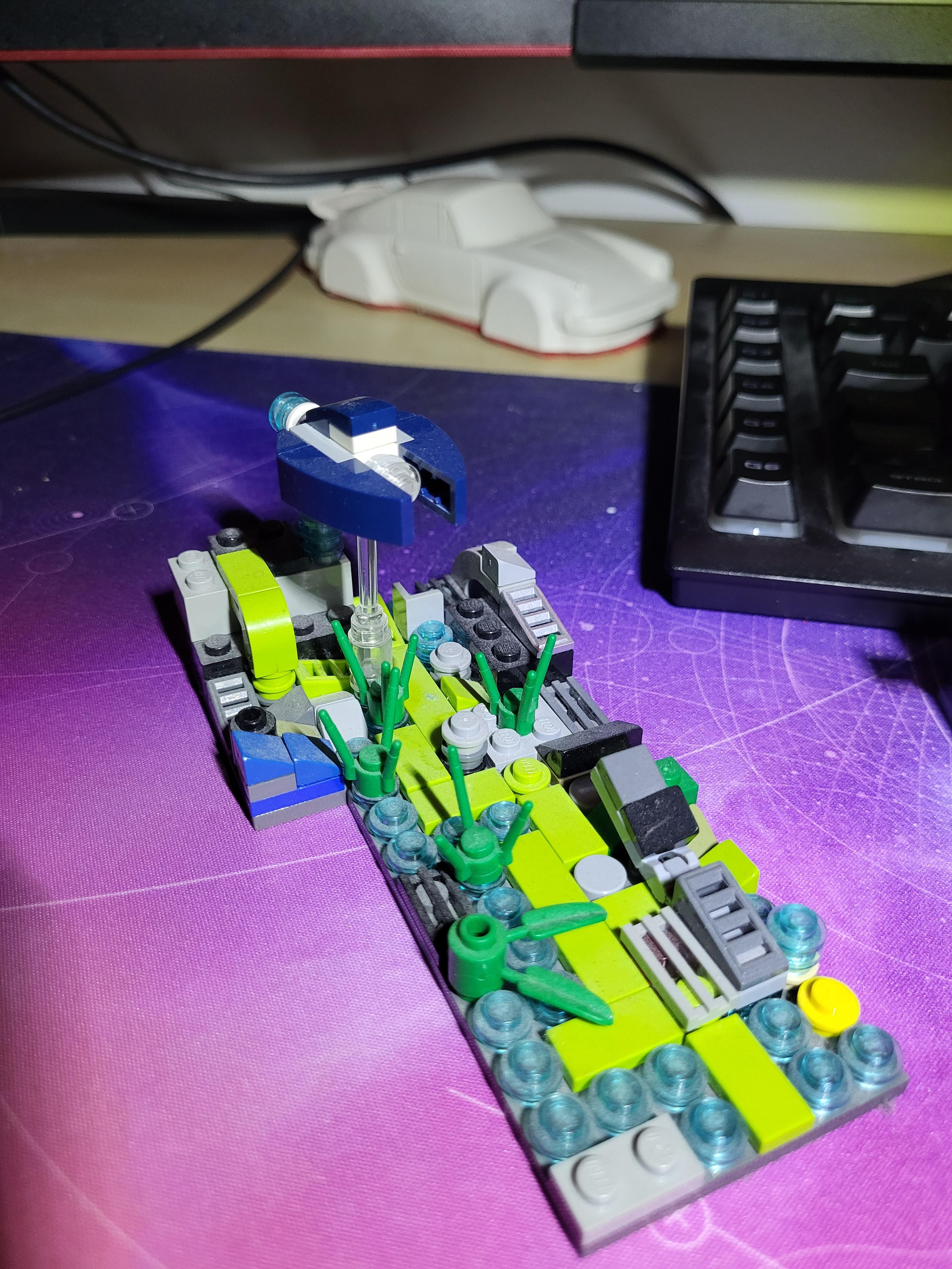 Subnautica Mini Scale | Scrolller