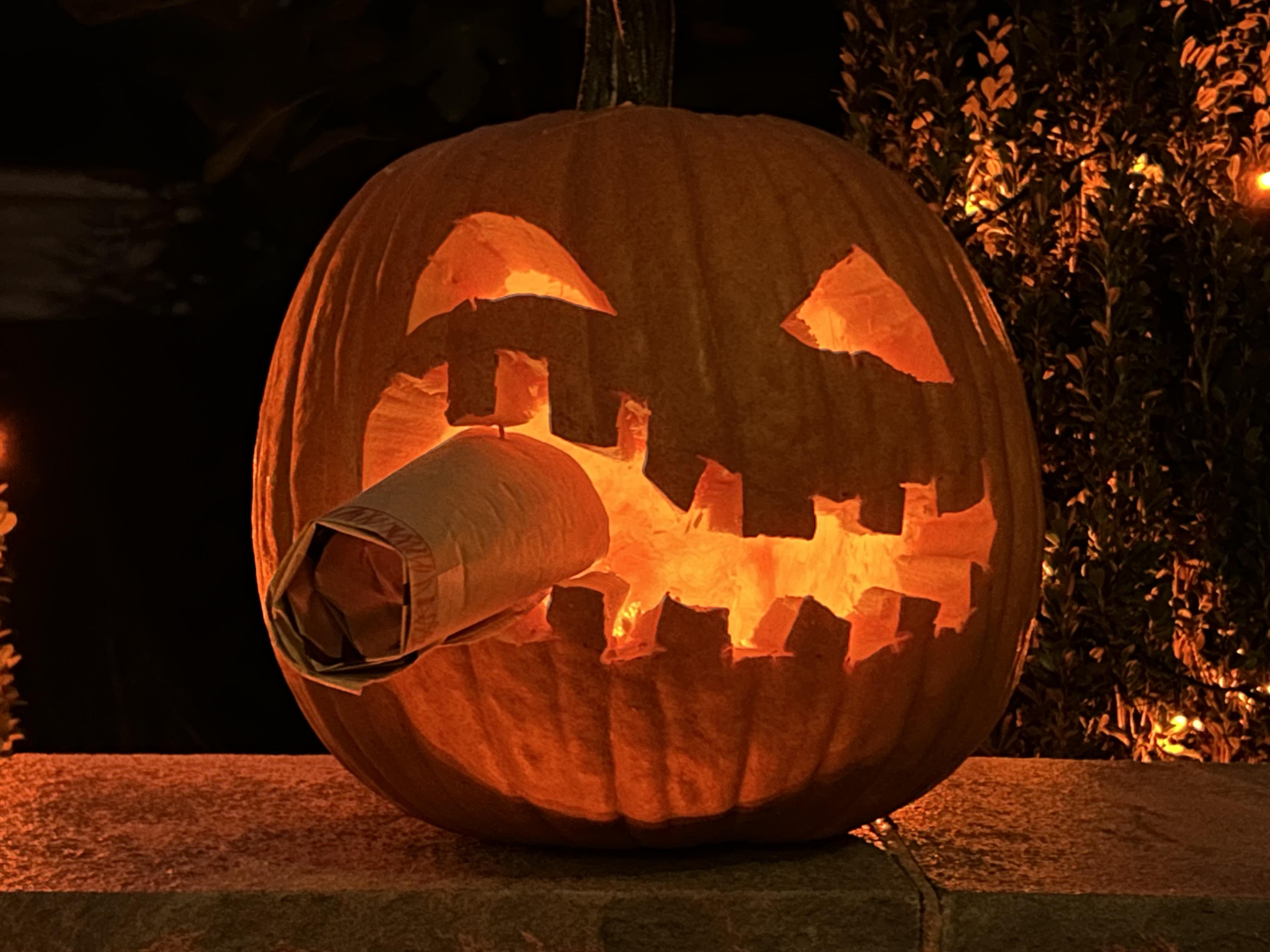 Carved a badass jack o'lantern (based on the pumpkin smoking blunt meme) | Scrolller