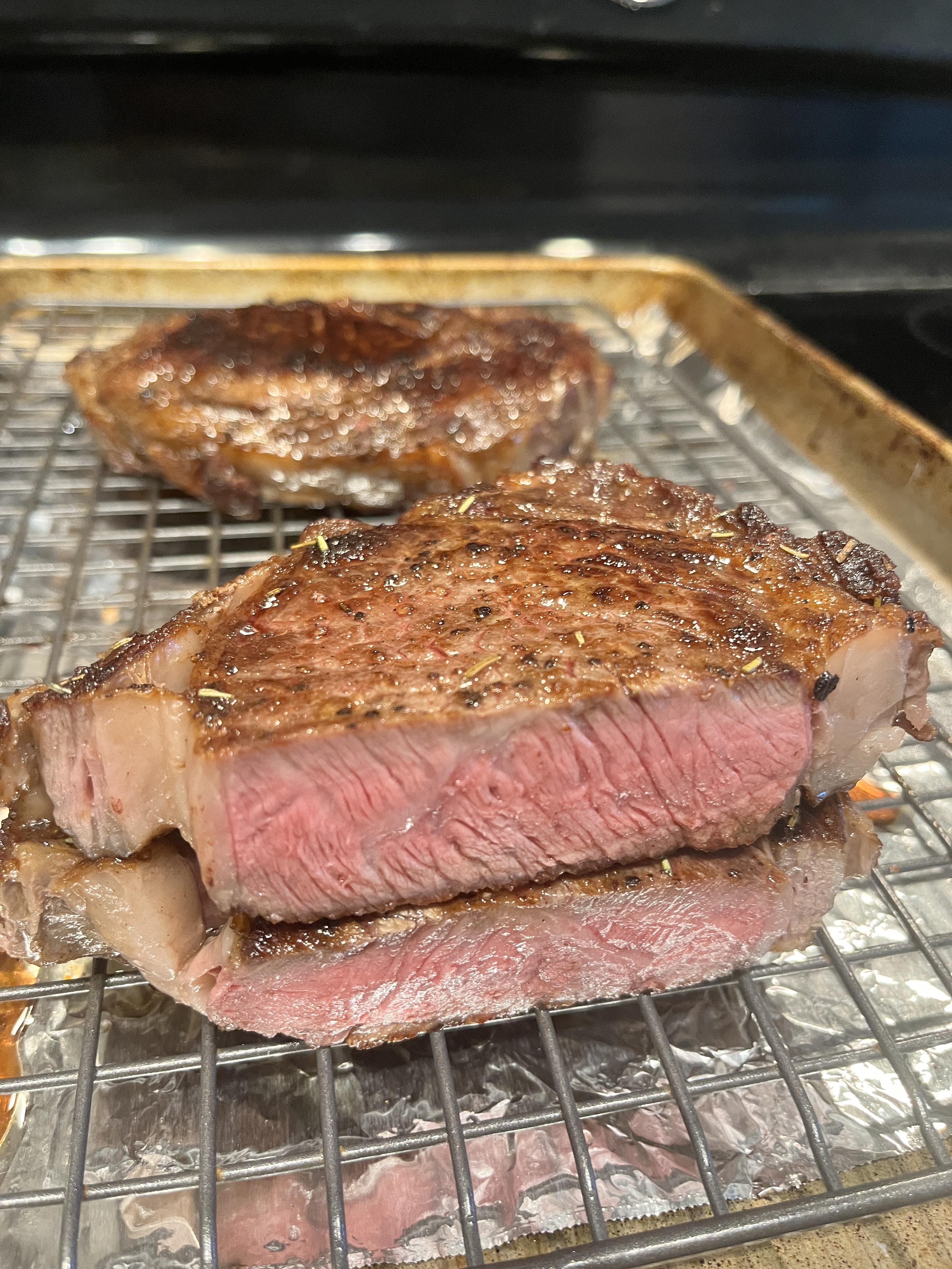 First time I tried to reverse sear a ribeye. How’d I do? | Scrolller