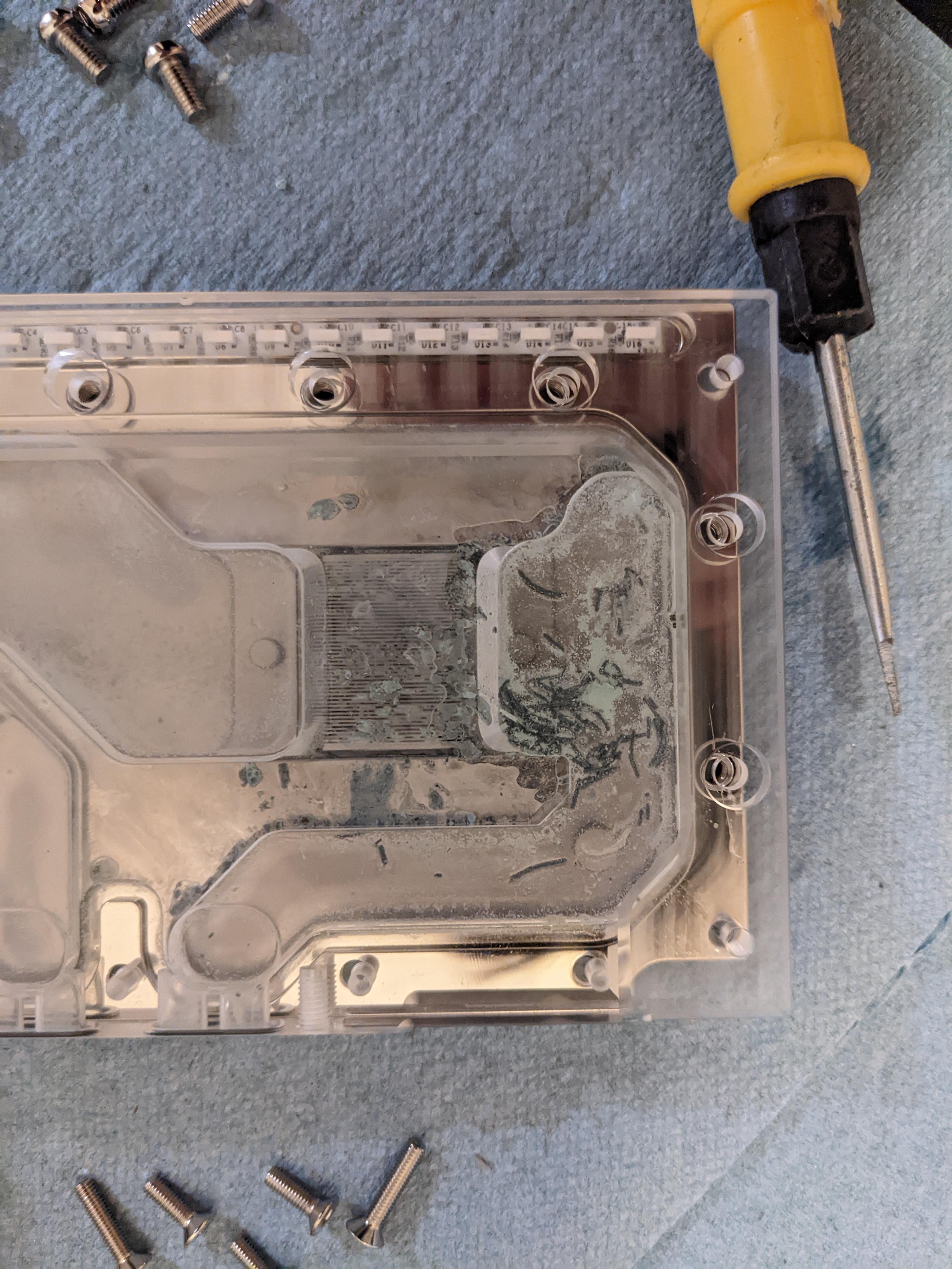 Before and after - XG7 Corsair Hydro X 20 Series | Scrolller